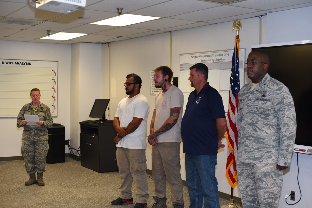 309th AMARG Airmen save life, earn valor award > Hill Air Force Base > News