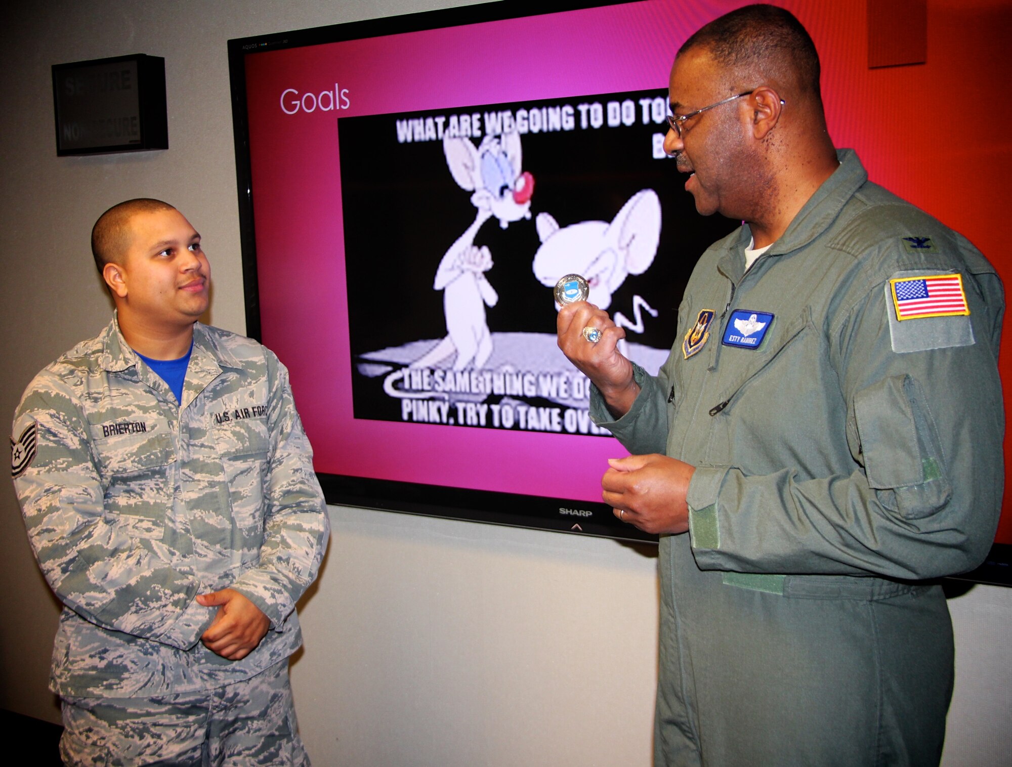 Coin of excellence presented to Brierton > 932nd Airlift Wing > Article ...