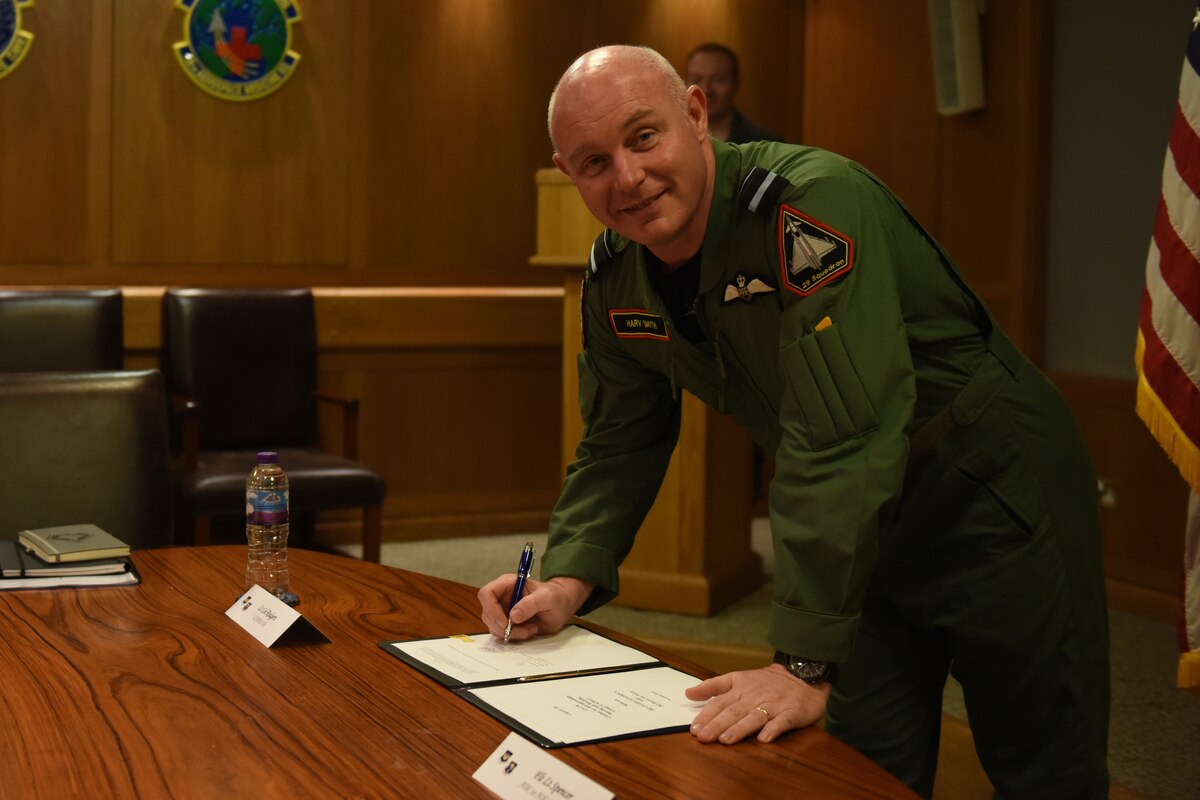 USAFE-UK host RAF leaders, sign interoperability charter > Air Force ...