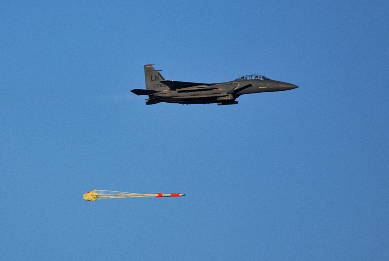 Flight tests help qualify nuclear bomb for US, NATO aircraft > Air ...