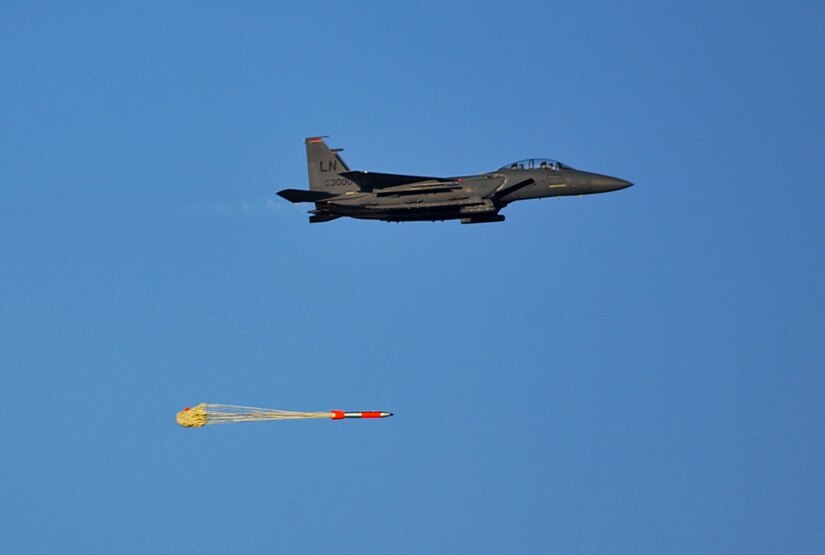 Flight tests help qualify nuclear bomb for US, NATO aircraft > Air ...