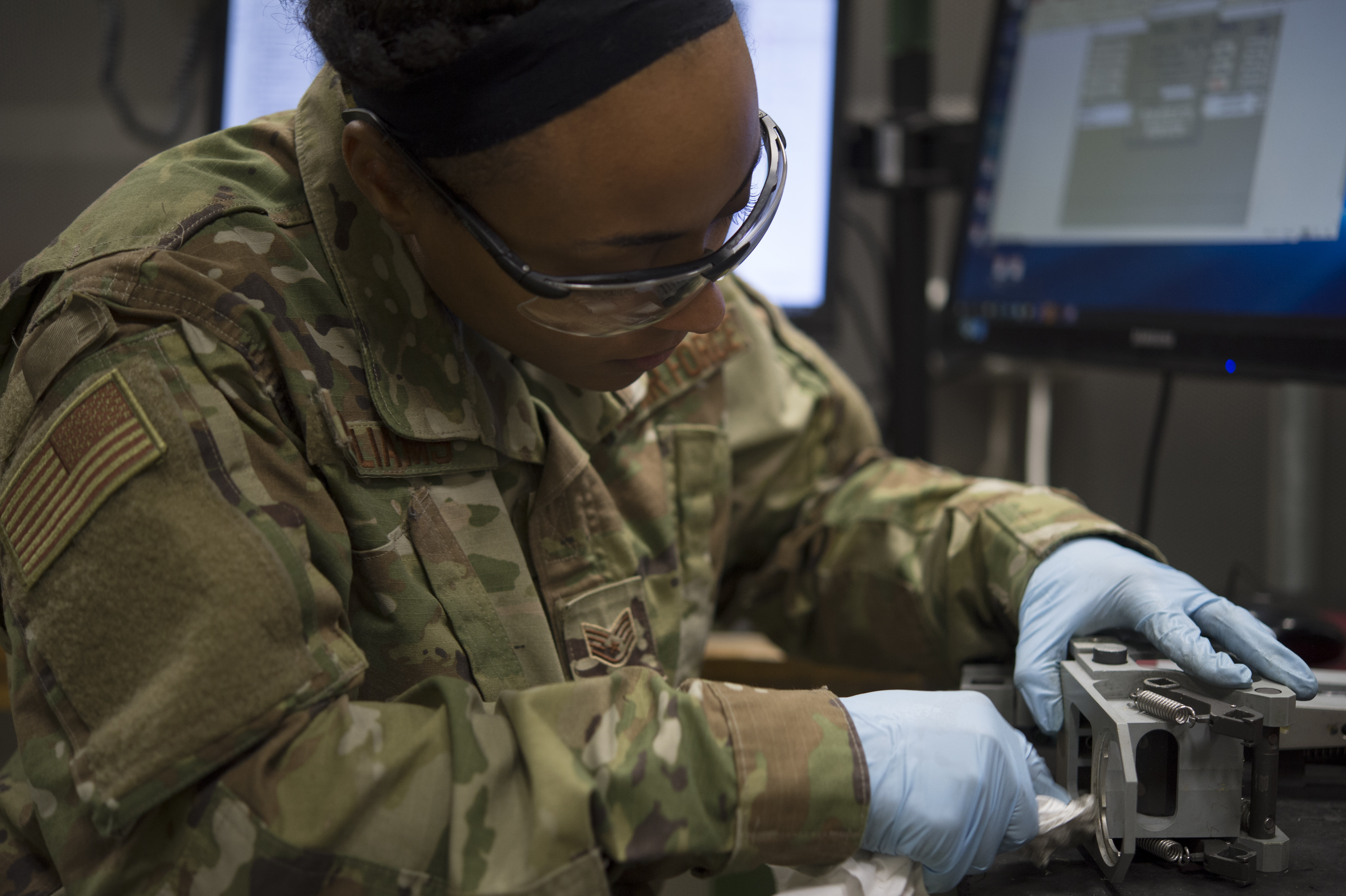 A day with 52nd MXS armament flight > Spangdahlem Air Base > Article ...