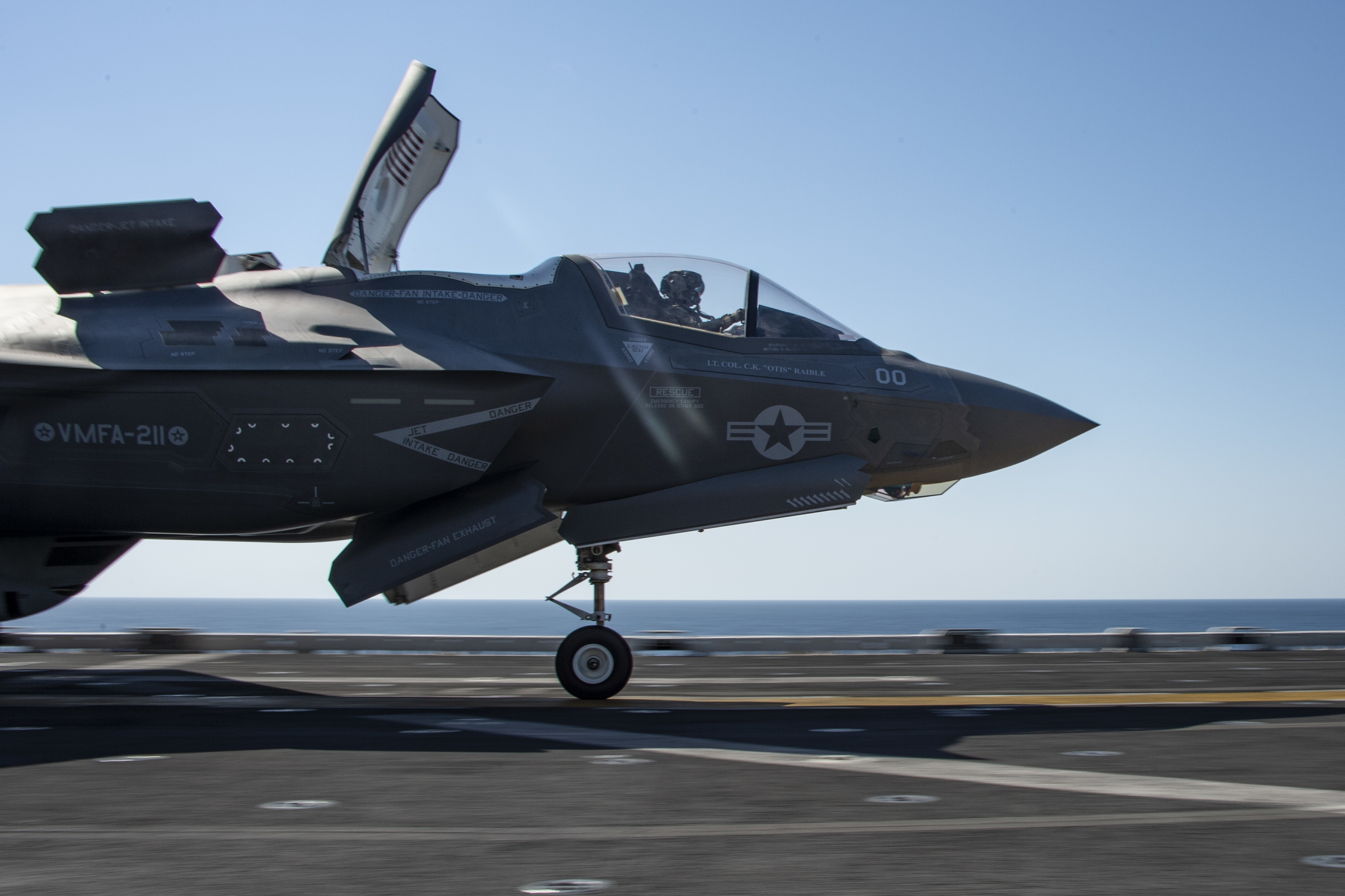 Stennis CSG and Essex ARG Complete Integrated Operations in C5F > U.S ...