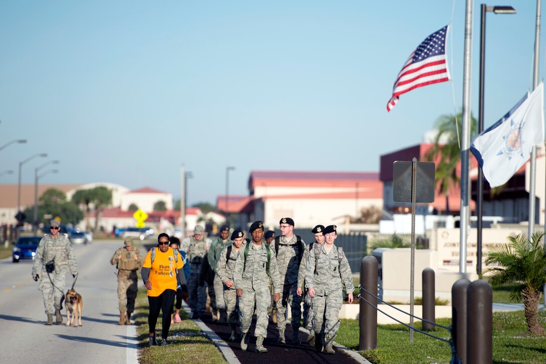 MacDill participates in 5K ruck march for Combined Federal Campaign