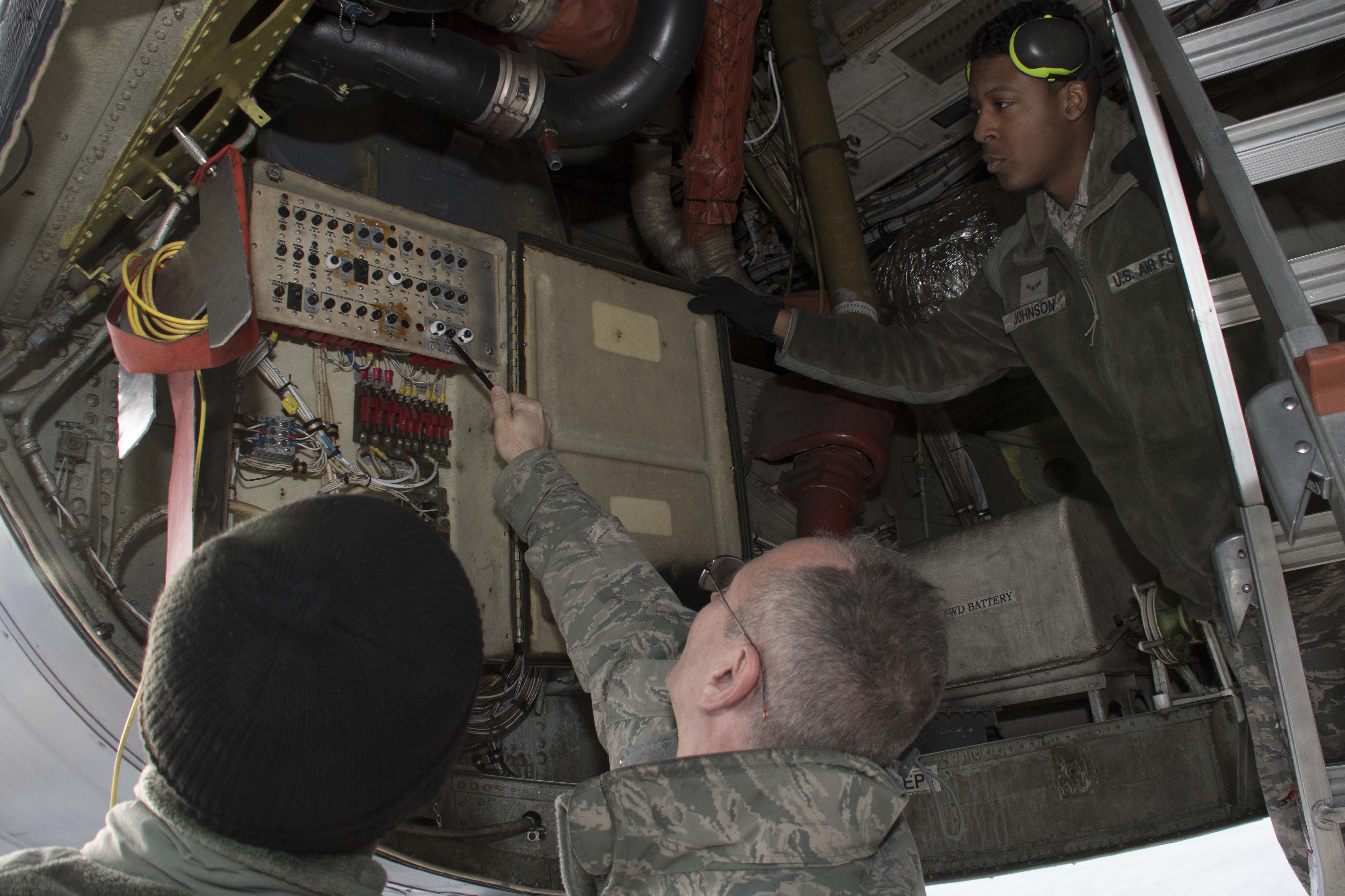 TFI makes them fly > Air Force Reserve Command > News Article