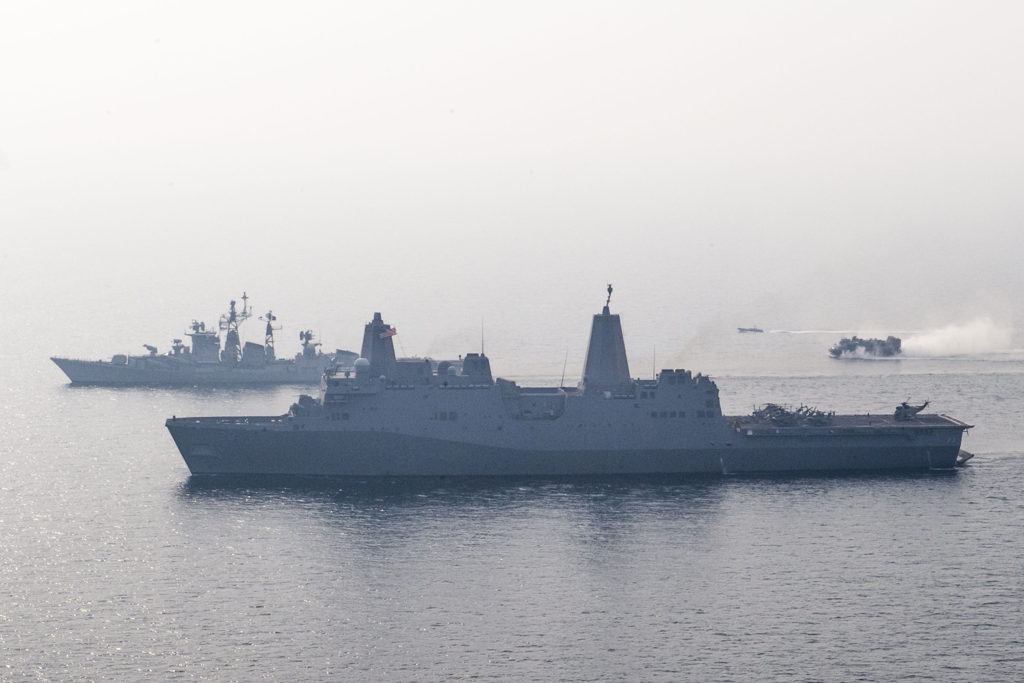 USS Anchorage, 13th Marine Expeditionary Unit Conclude Cooperative ...