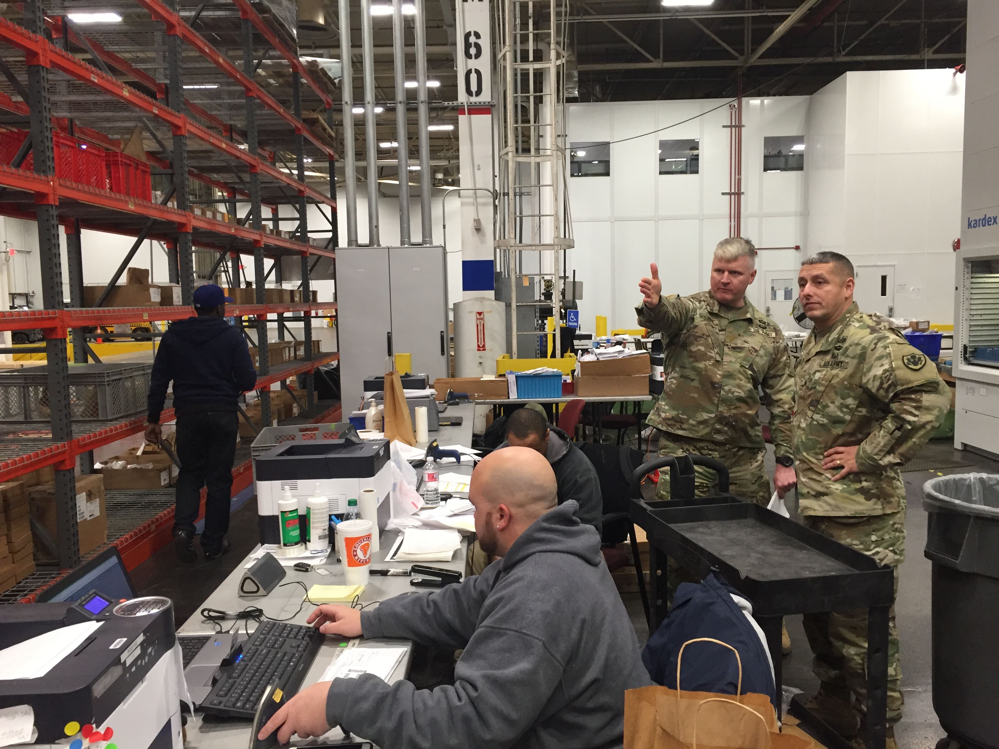 Distribution Commanding General visits Oklahoma City distribution center