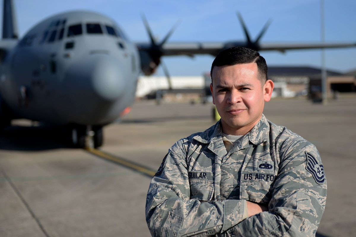 Combat Airlifter of the Week: Tech. Sgt. Samuel Aguilar > Little Rock ...