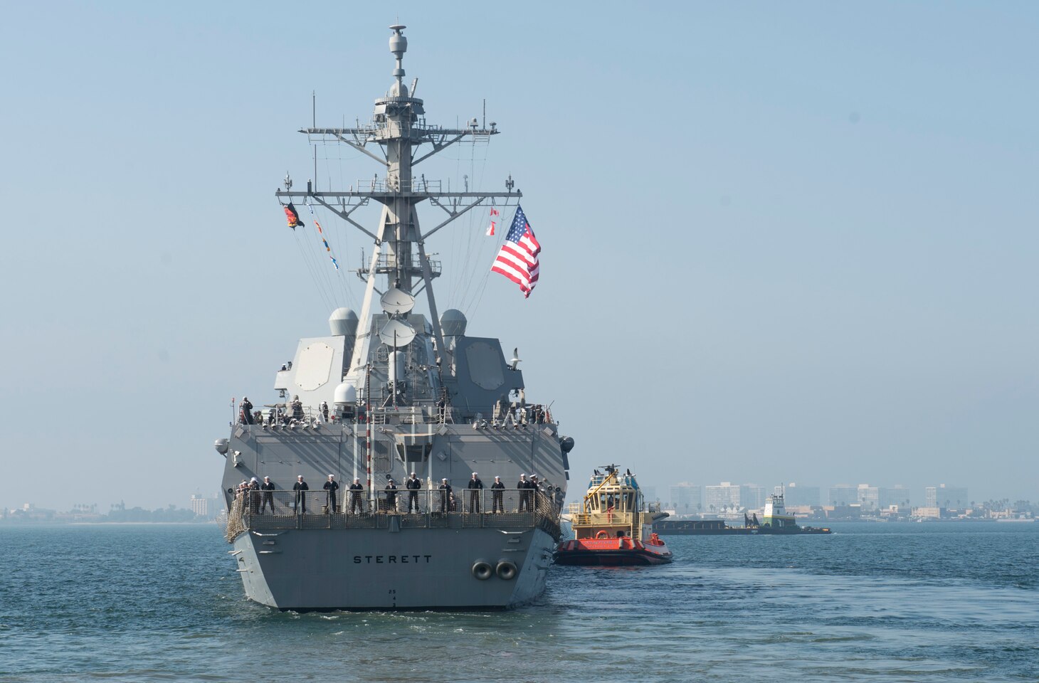 Dewey, Sterett Visit Hawaii for Final Port Visit of Deployment > United ...