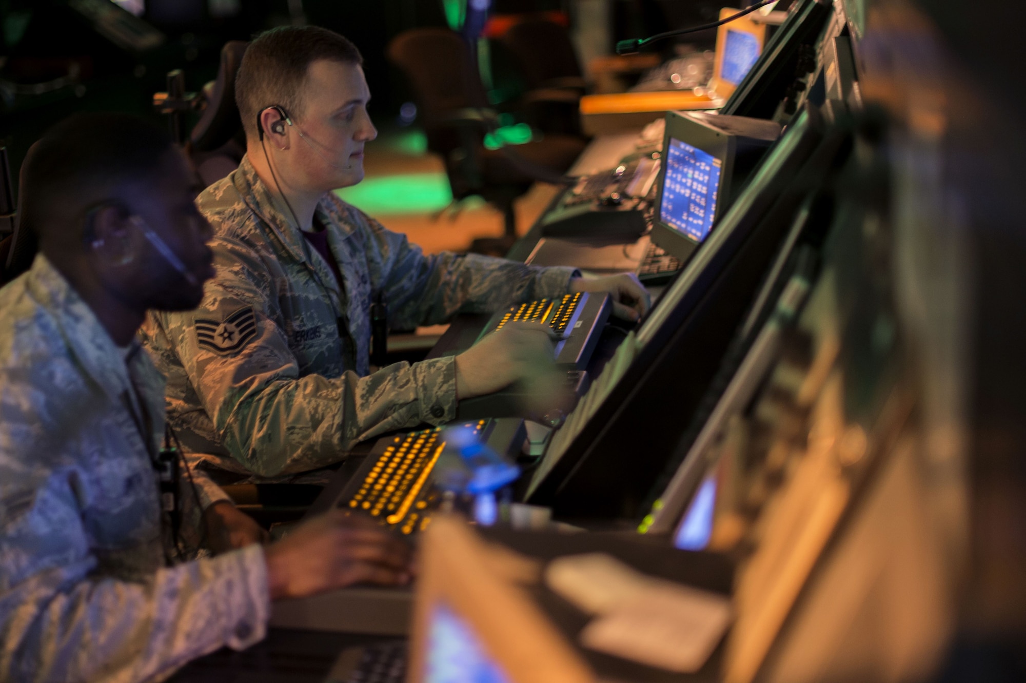 RAPCON: Coordinating mission success > Royal Air Force Lakenheath ...