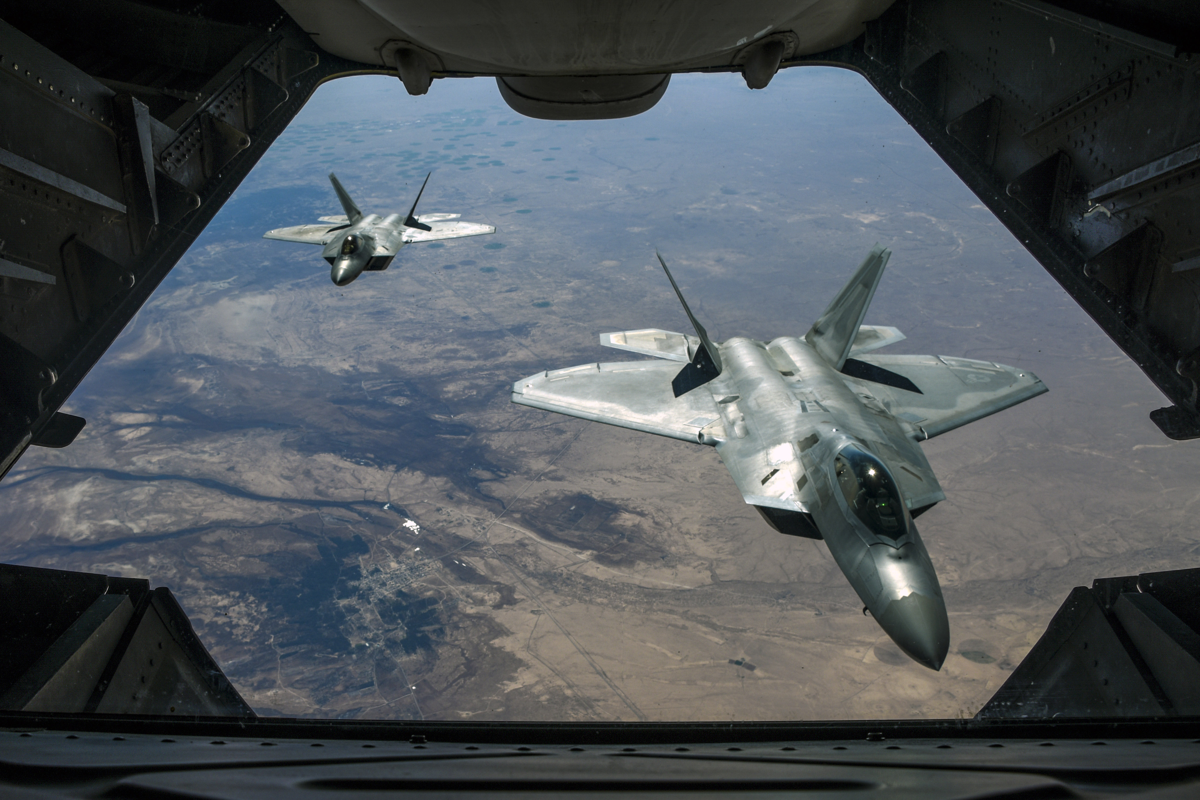 General Highlights Airpower in Fight Against ISIS > U.S. Department of ...