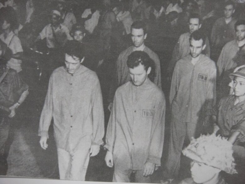 8-year POW recalls return home 45 years later > Air Education and ...