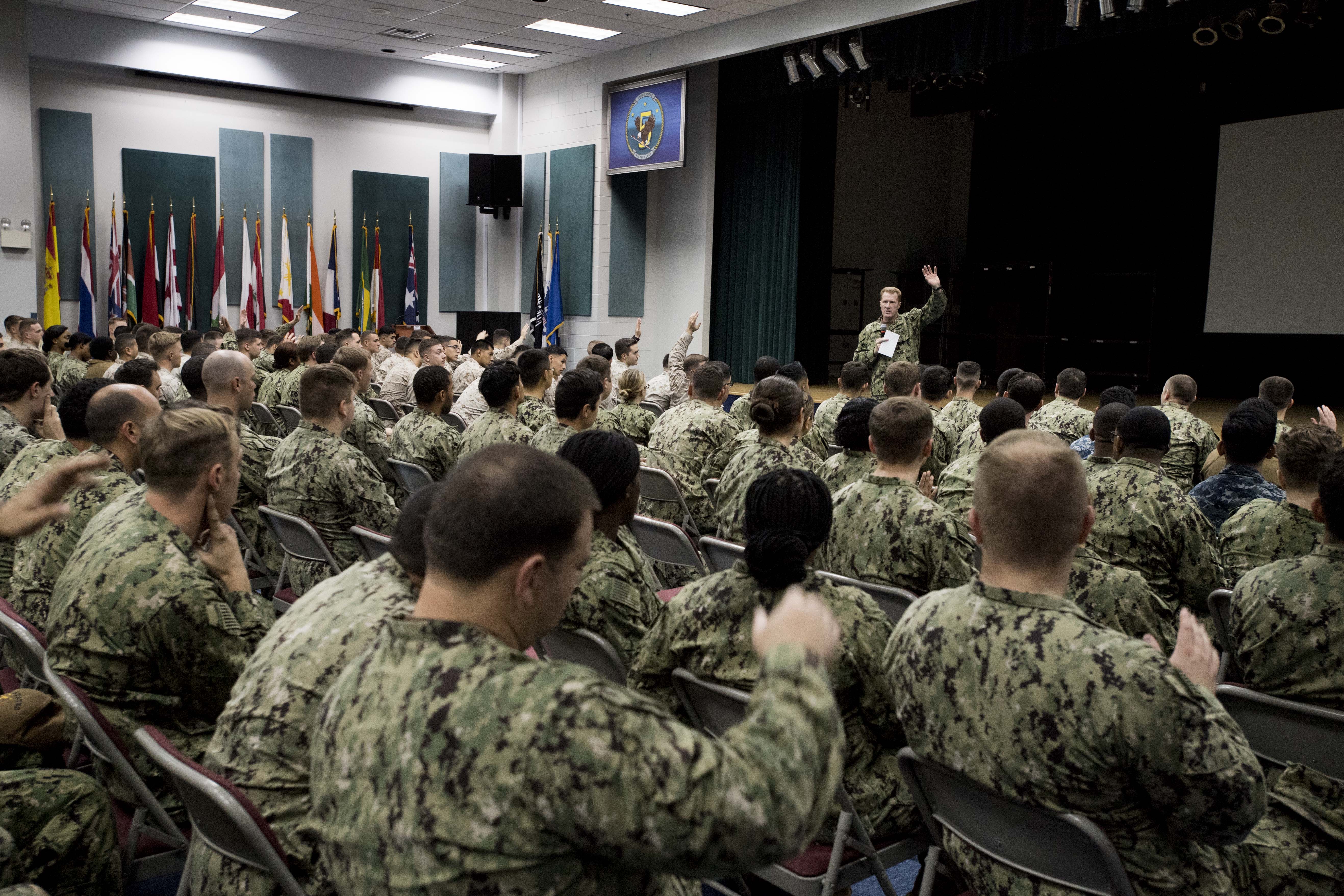 U.S. 5th Fleet Master Chief Hosts All-Hands Calls > United States Navy ...