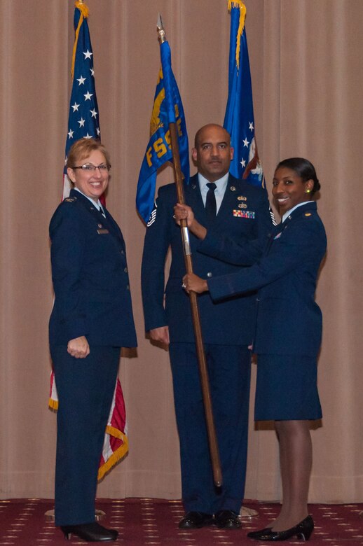 307th Force Support Squadron welcomes new commander > 307th Bomb Wing ...