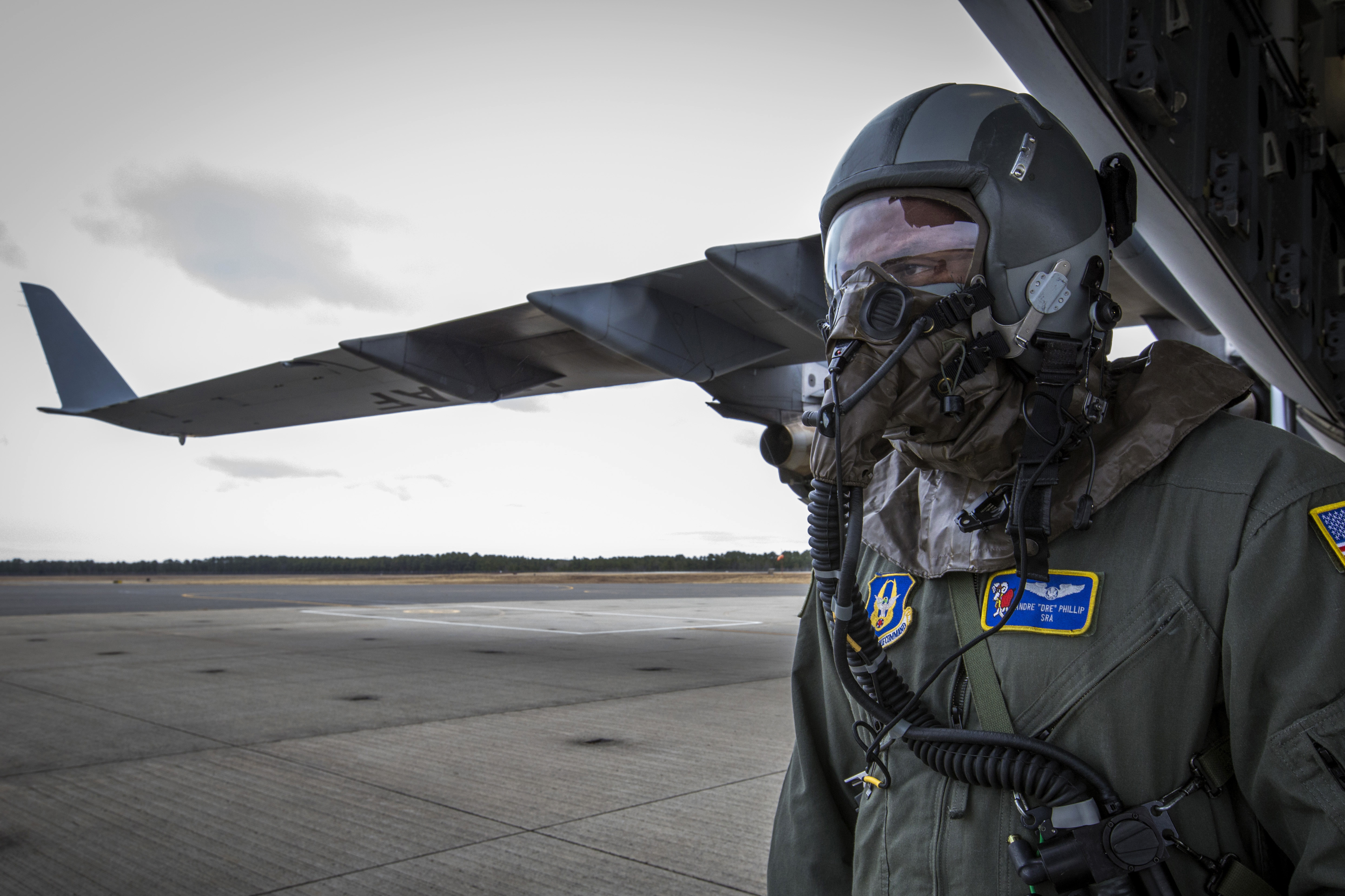 AES trains to save lives > 514th Air Mobility Wing > Display
