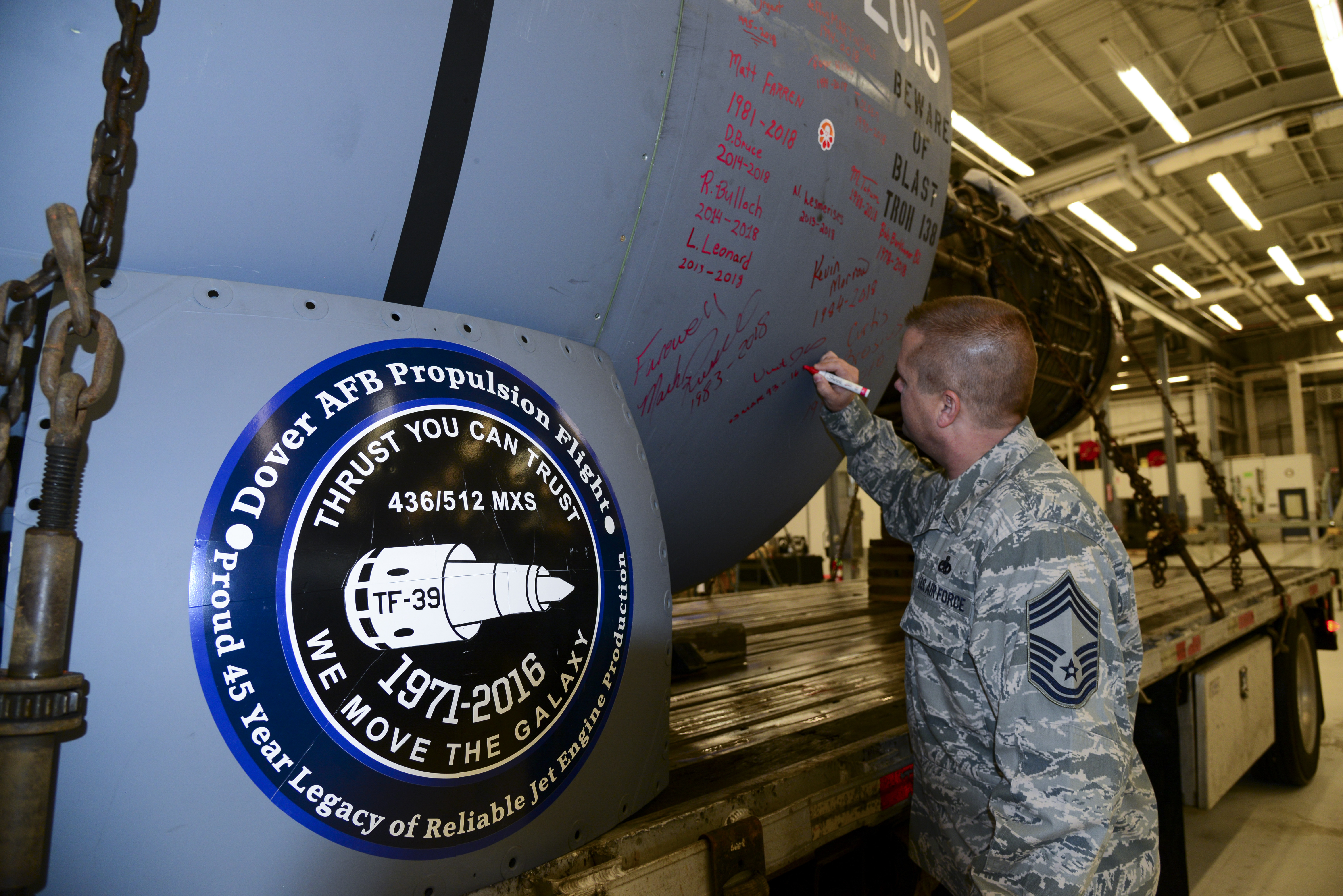 End of an era: Air Force, Team Dover say goodbye to last TF-39 engine ...