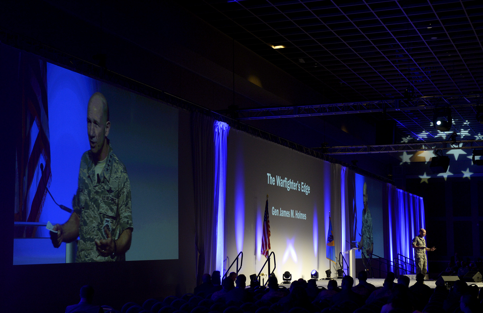 ACC commander discusses the warfighter's edge > Air Force > Article Display