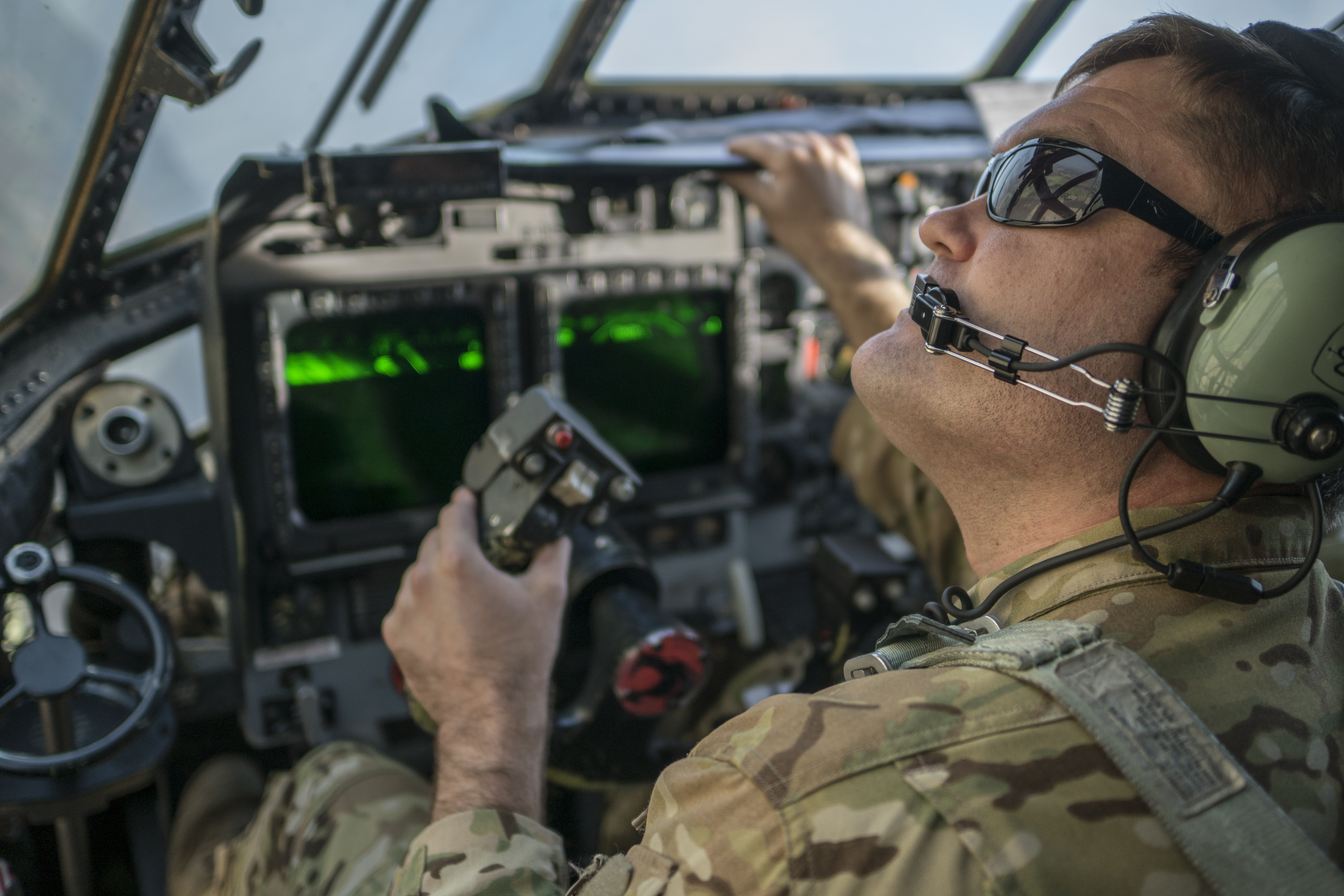 1st SOS conducts air intercept training with Thai partners