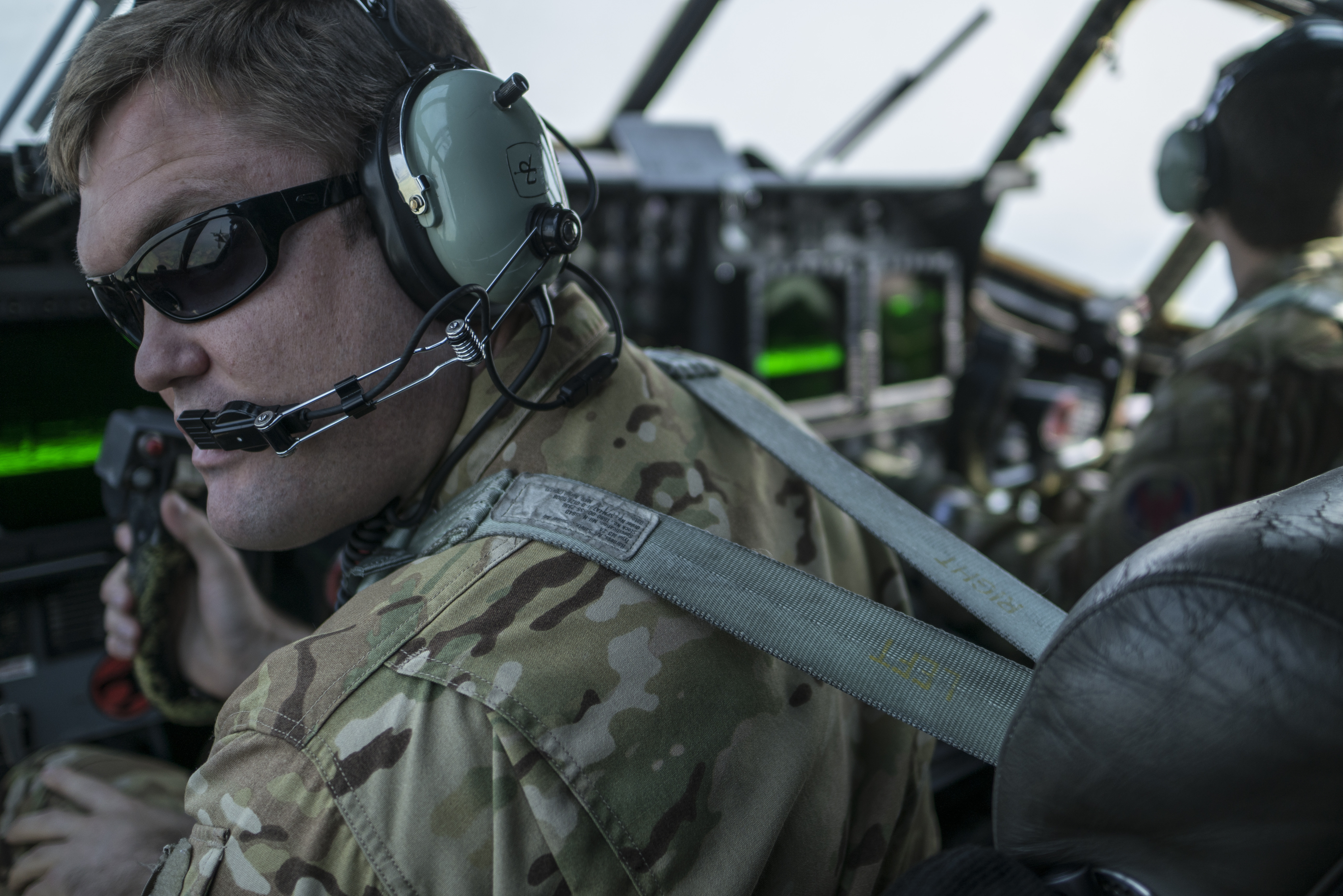 1st SOS conducts air intercept training with Thai partners > 353d ...