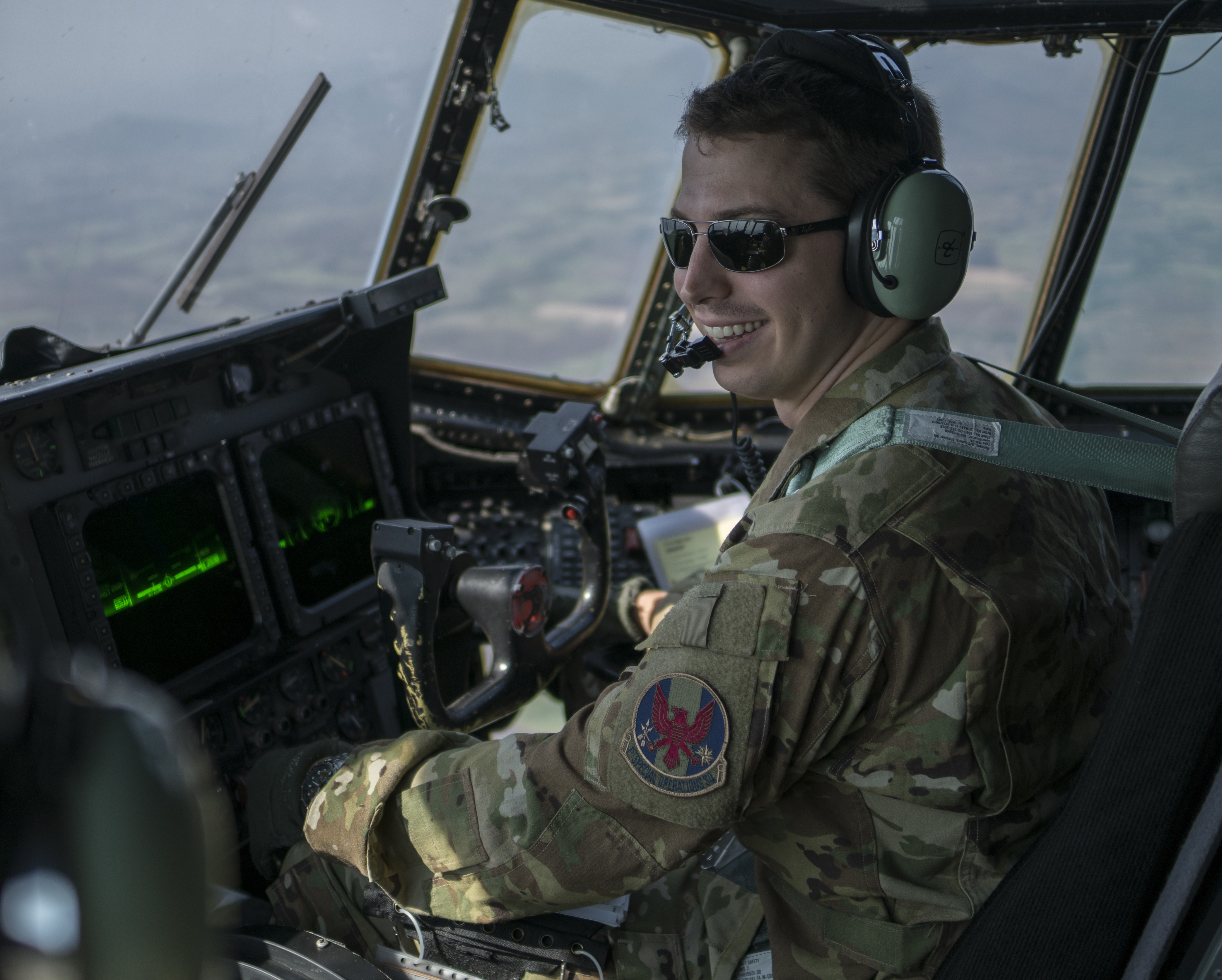 1st SOS conducts air intercept training with Thai partners > 353d ...