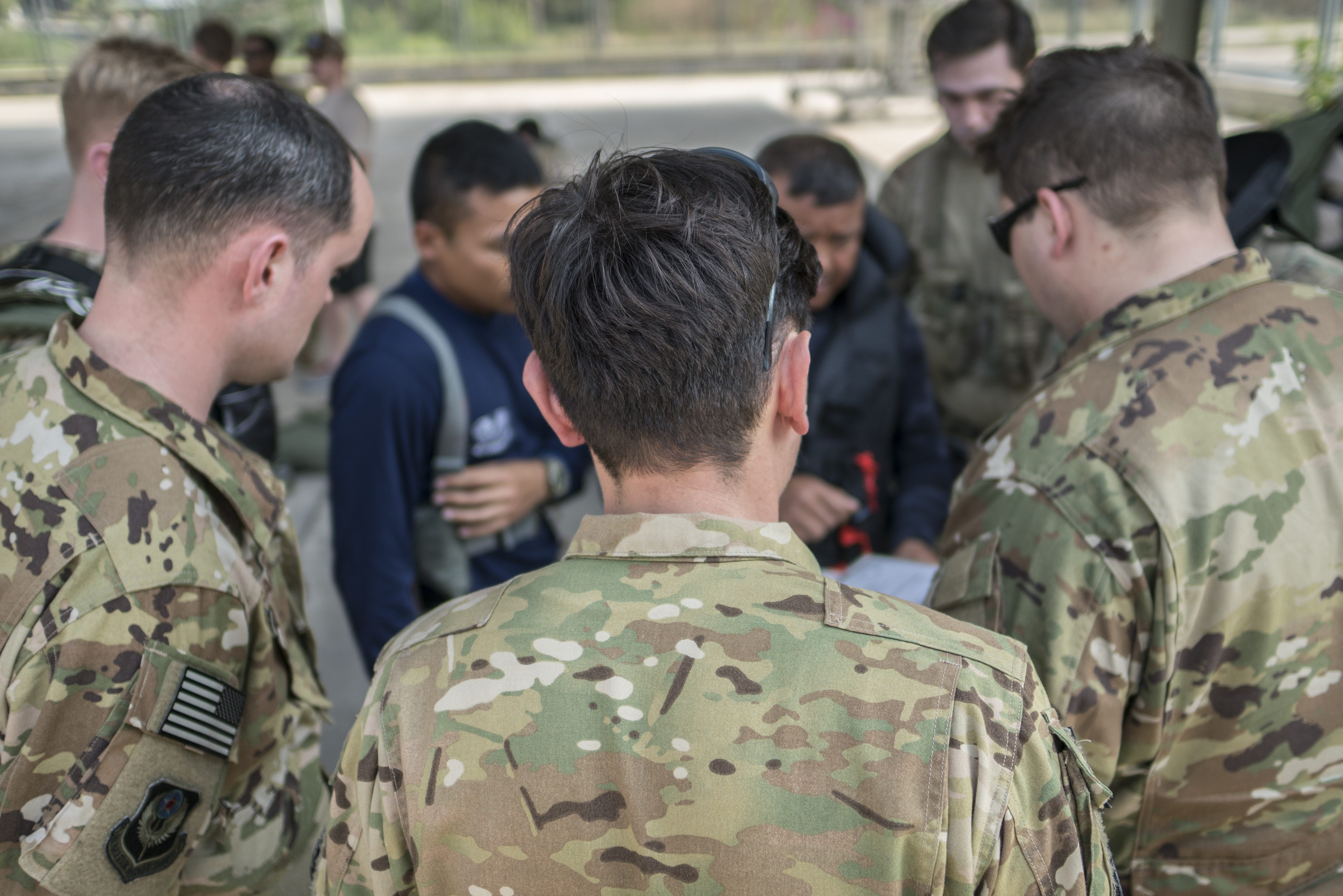 320th STS exercises water recovery operations with Thai partners