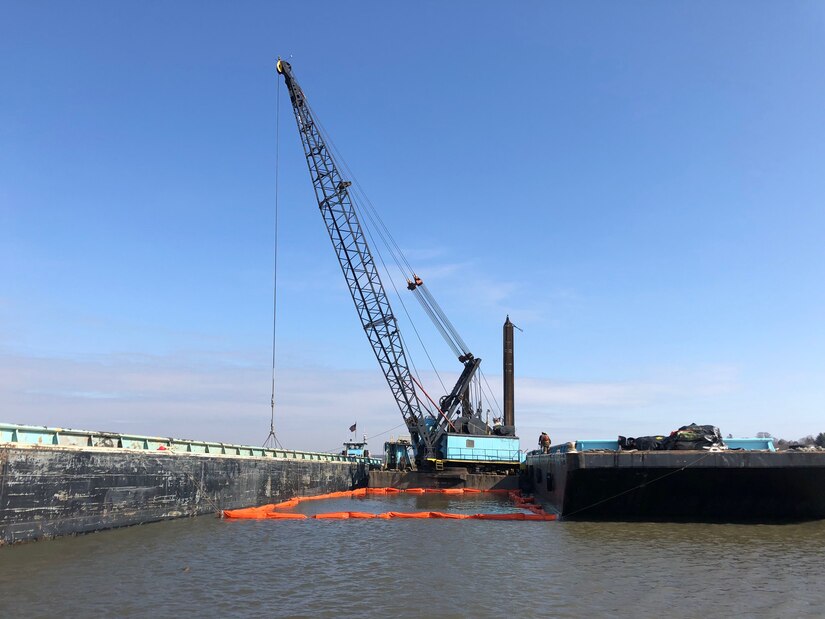North Cove Dredging in Old Saybrook continues > North Atlantic Division ...