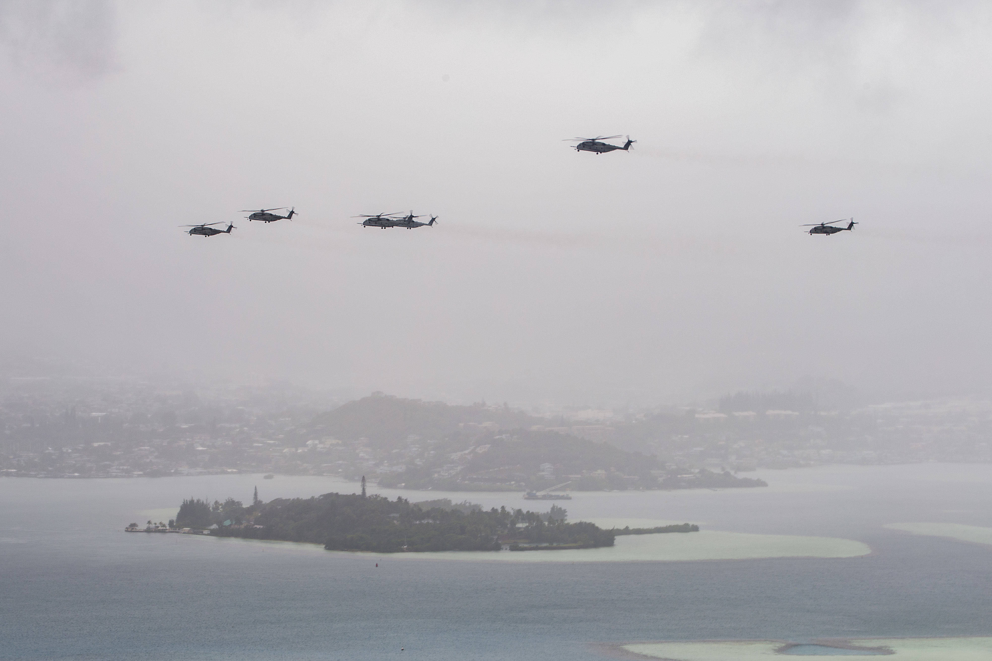 HMH-463 conducts island fly-over, employs majority assets > Marine ...