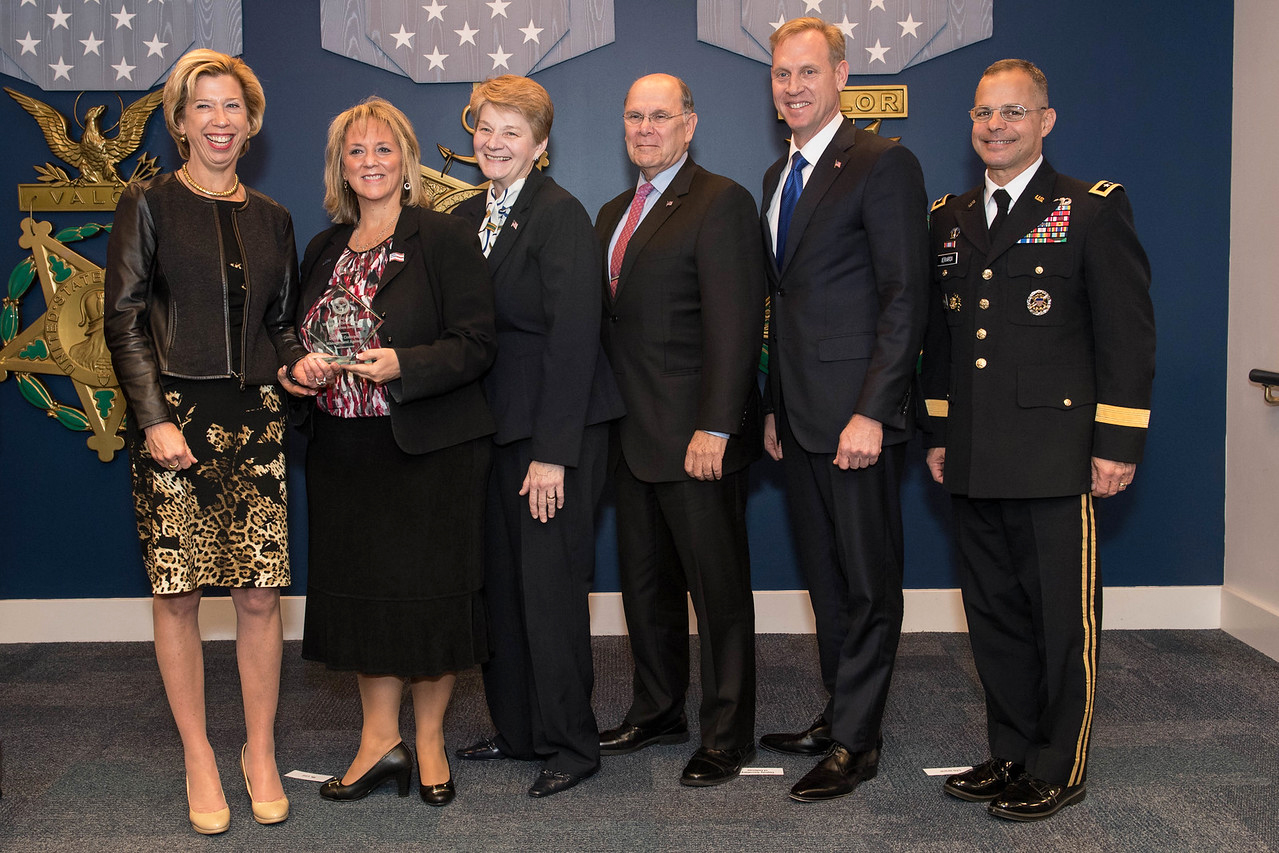 DoD recognizes DCMA for workforce innovation > Defense Contract ...