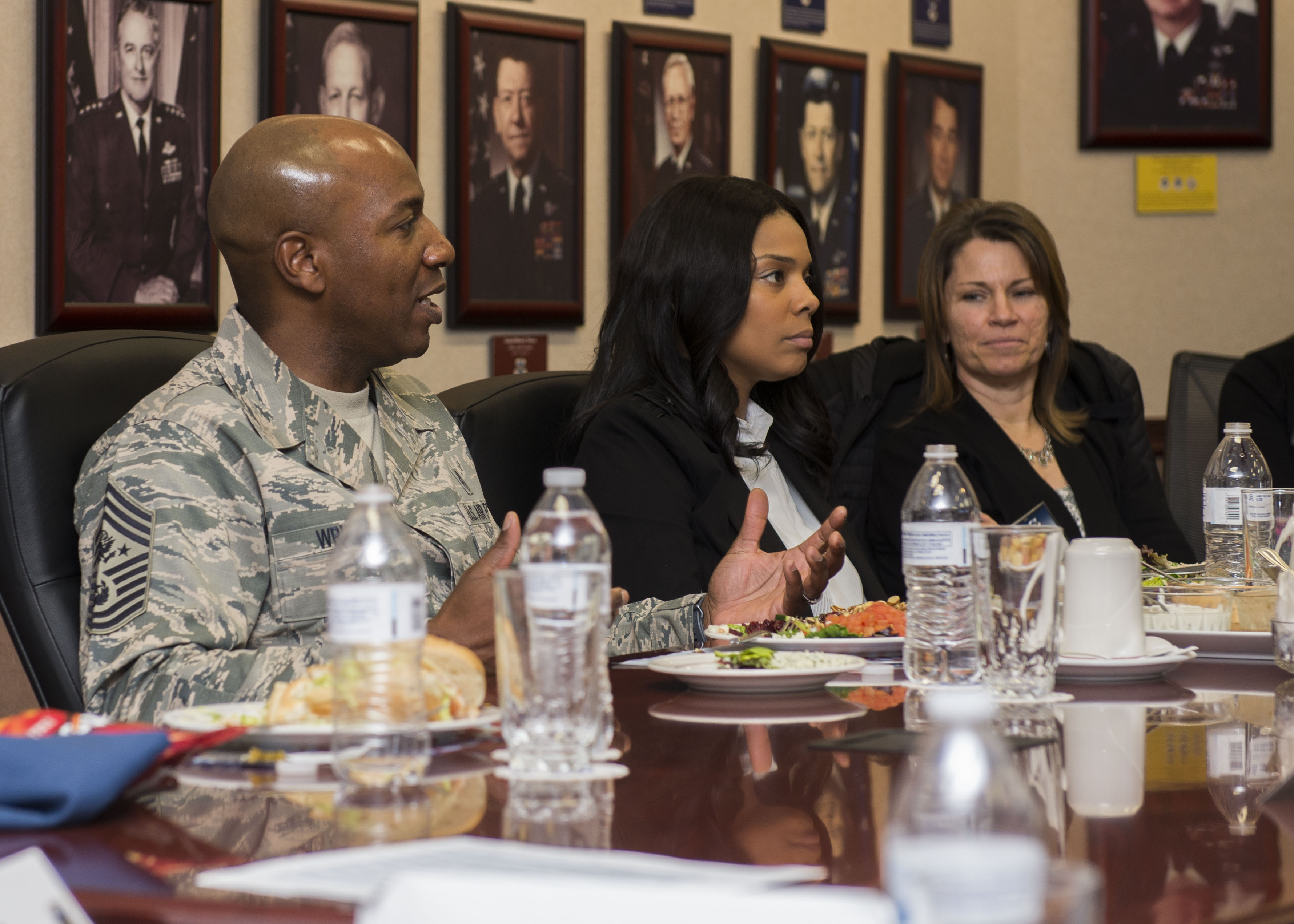 CMSAF visits Scott > Scott Air Force Base > News