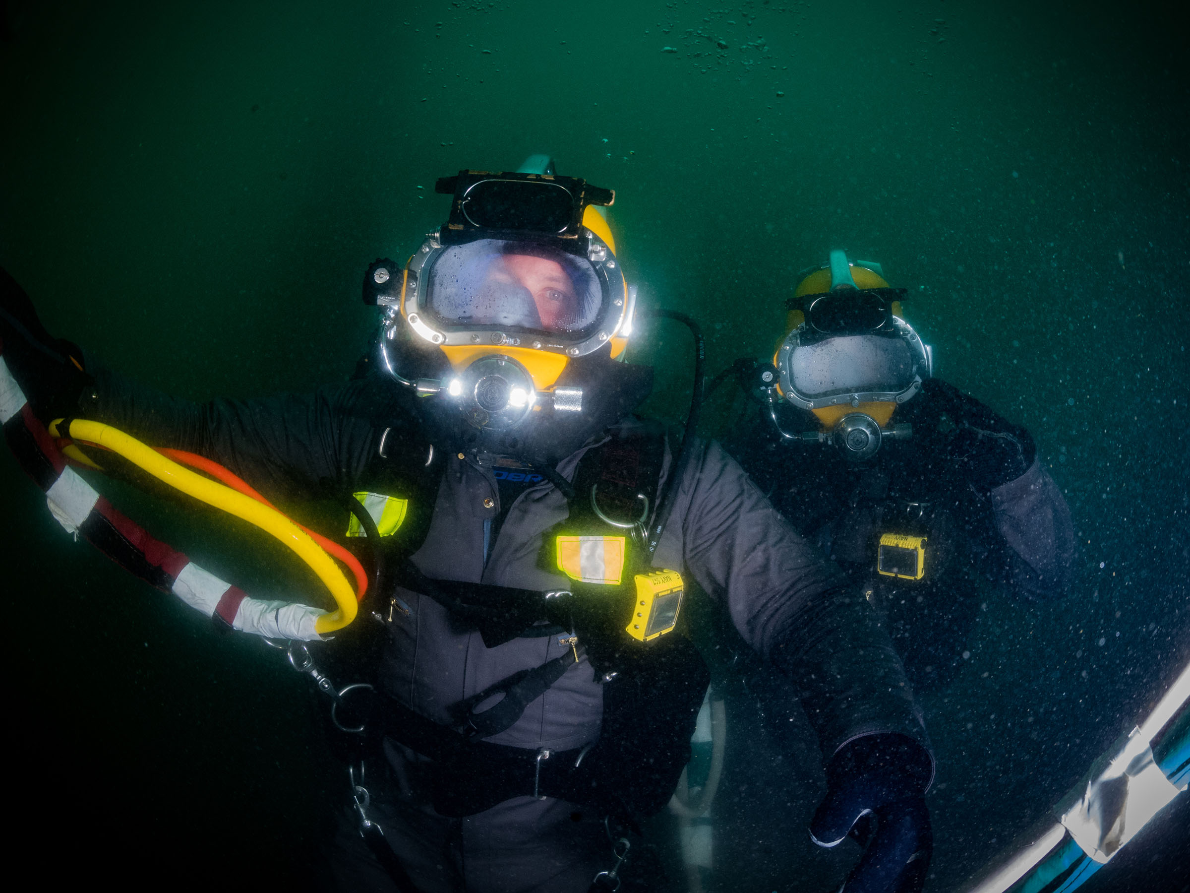 Gallery: Underwater Construction Team 2 > Seabee Magazine > News