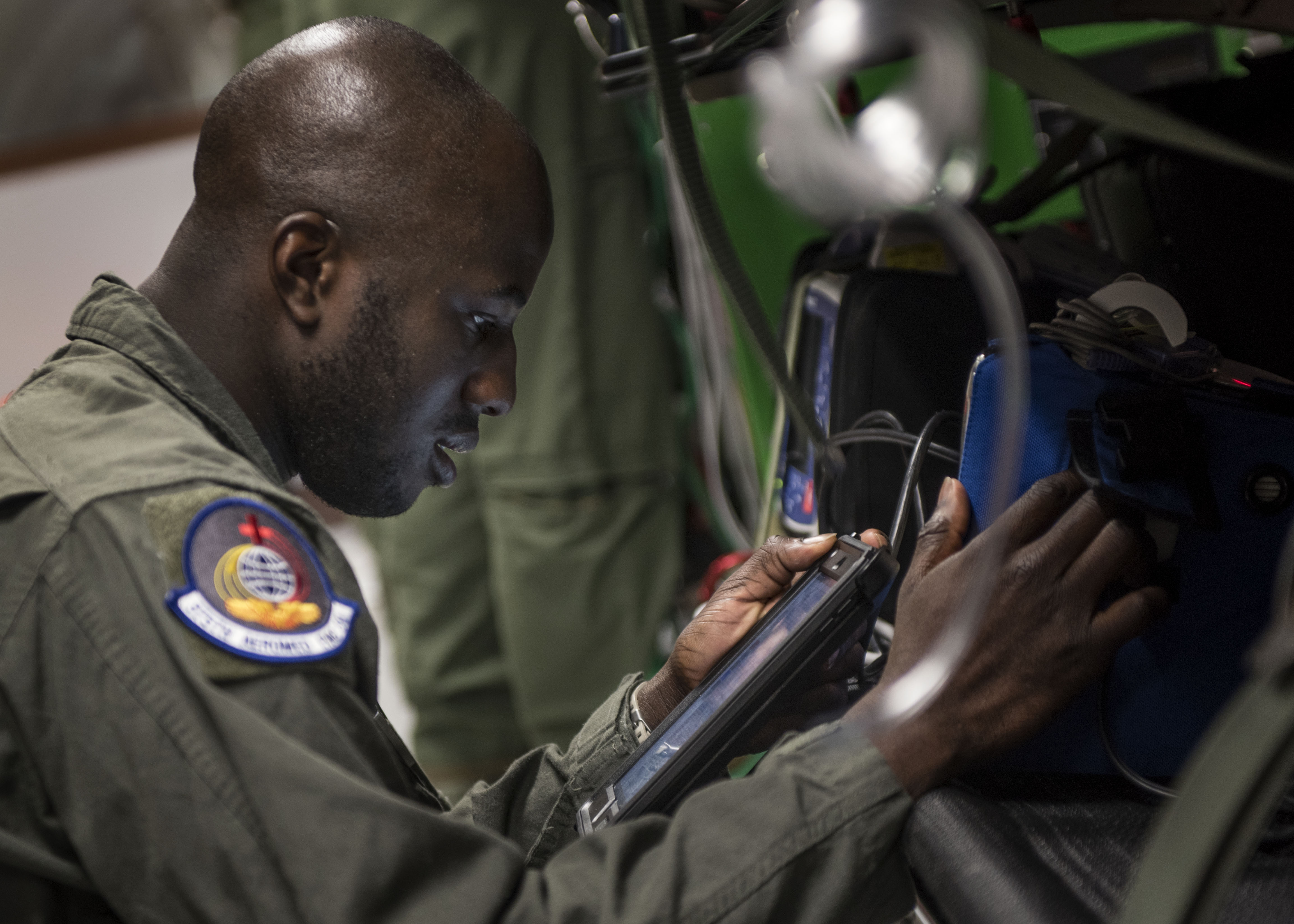 375th AES sharpens abilities on innovative cargo compartment trainer ...