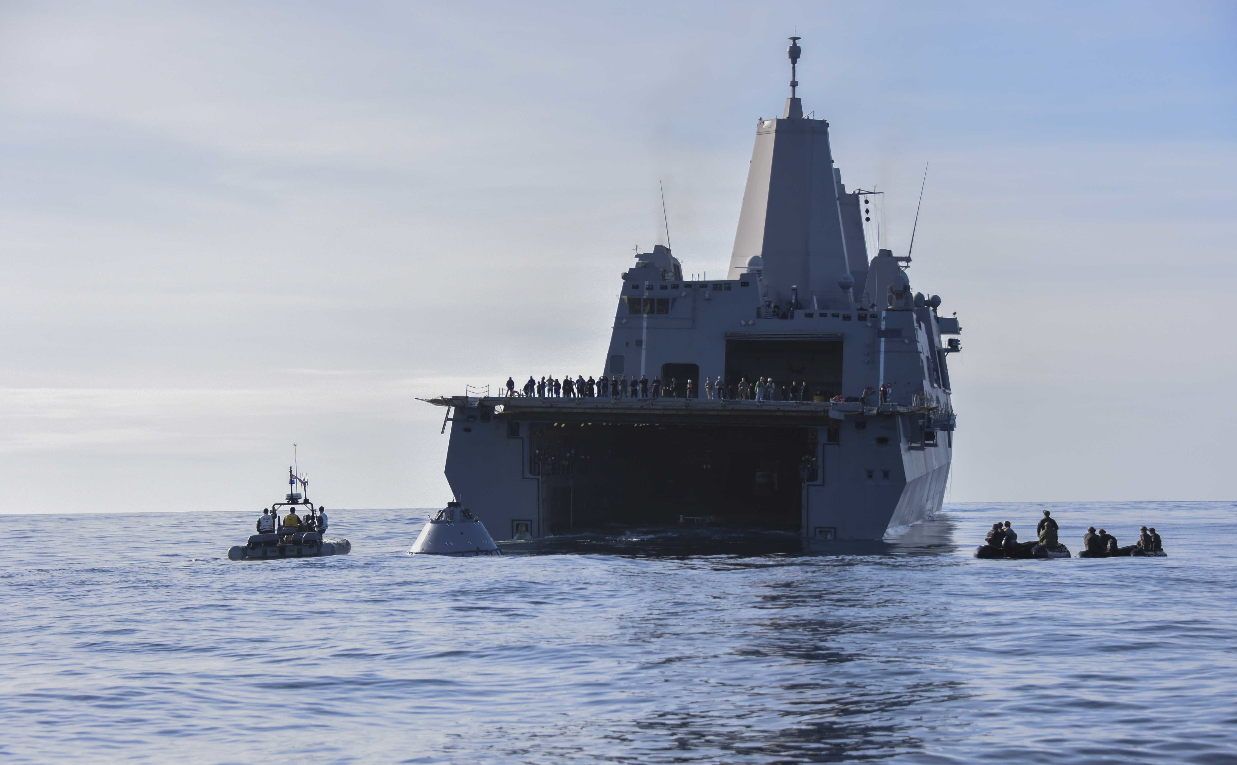 Navy and NASA Complete Underway Recovery Test > United States Navy ...