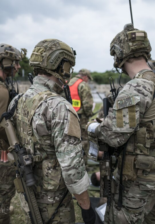Mass casualty training bolsters SOF medical response > Air Force ...
