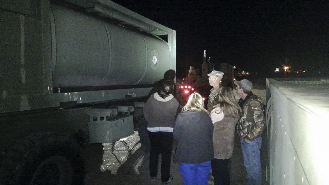 La. Guard delivers water to senior care center in Tallulah > National ...