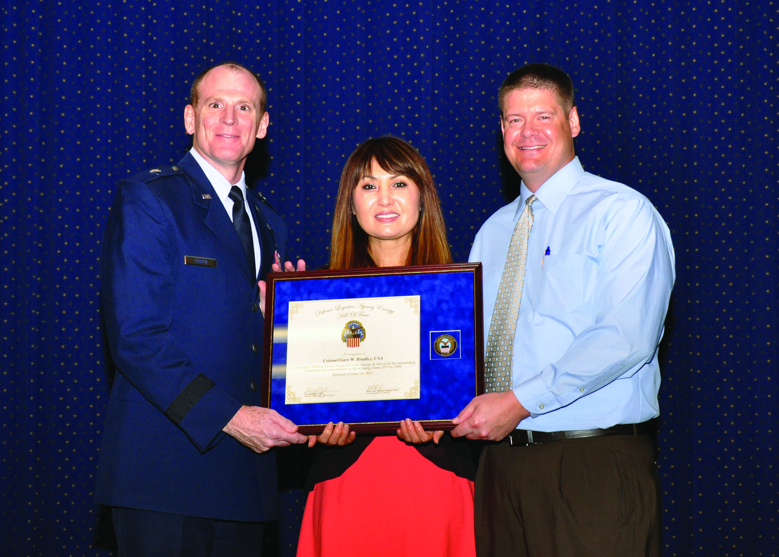 DLA Energy inducts Army Col. Gary Bradley to hall of fame > Defense ...