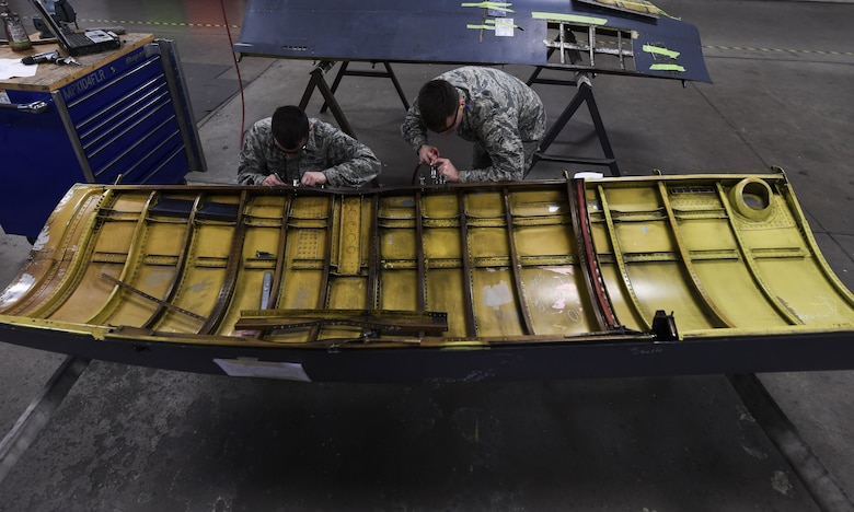 5th Maintenance Squadron: Structurally Sound > Minot Air Force Base > Article Display