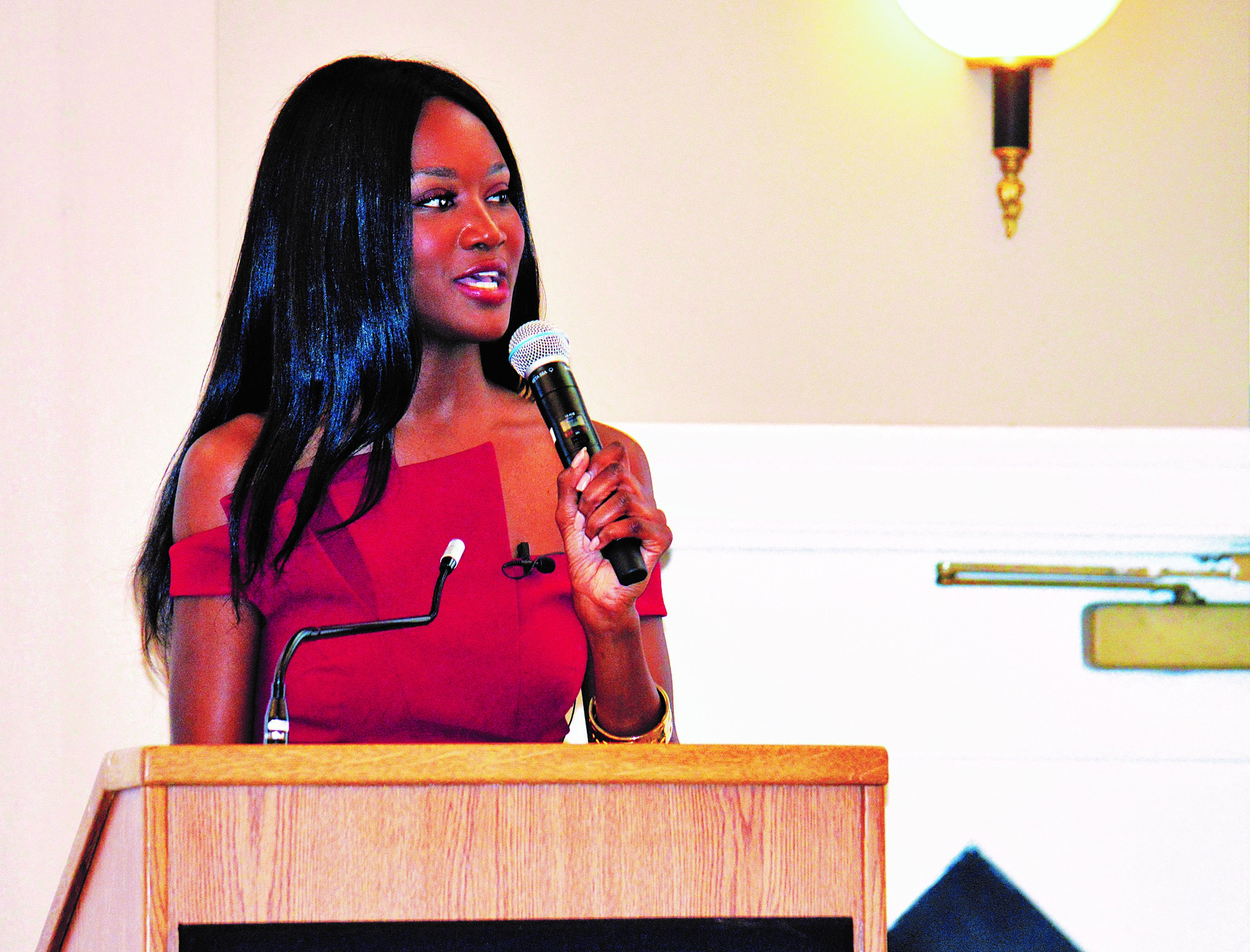 United States Army Reserve Capt. and 2016 Miss USA Deshauna Barber ...