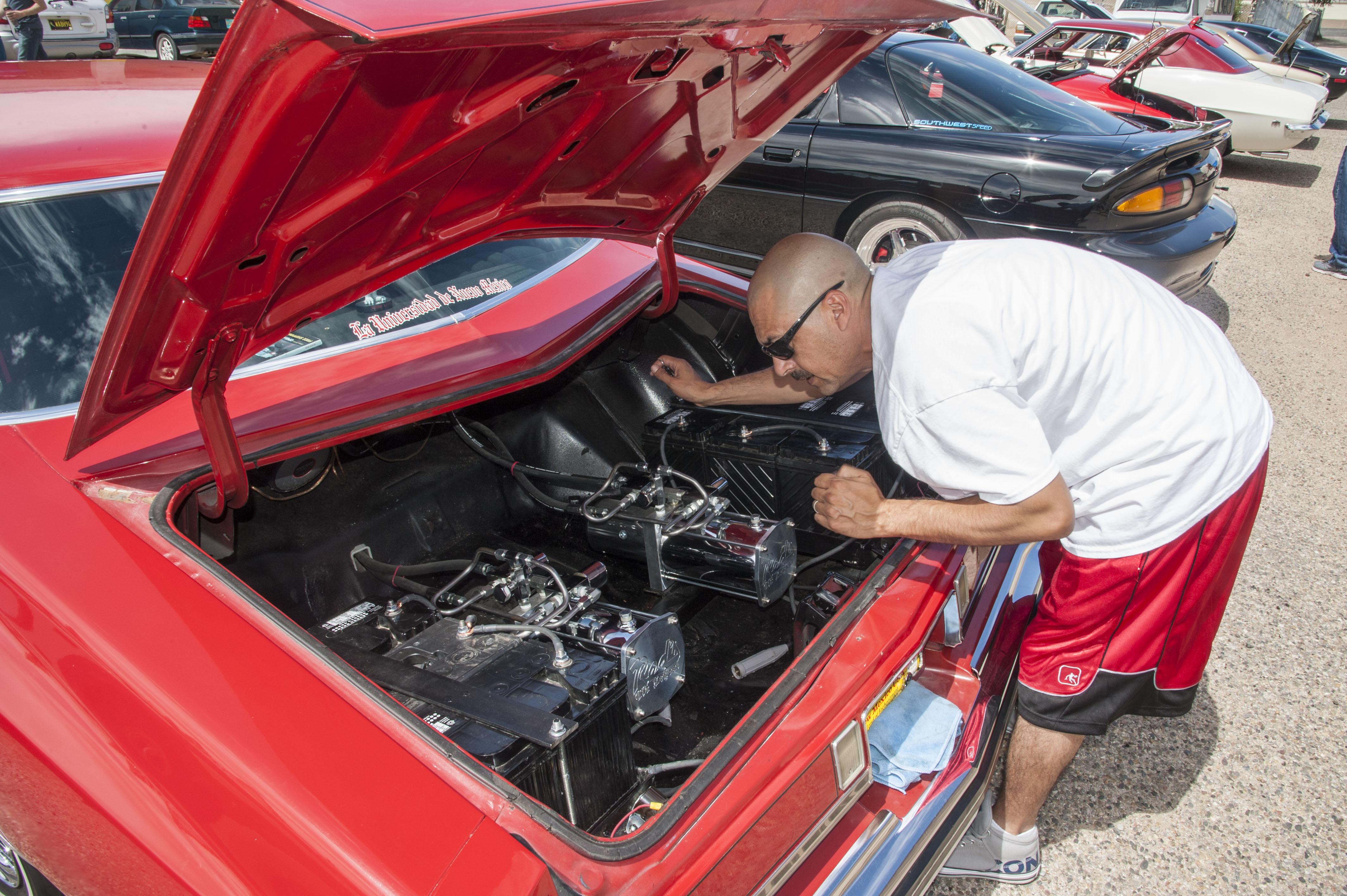 FSS hosts Gearheads Car Show > Kirtland Air Force Base > Article Display