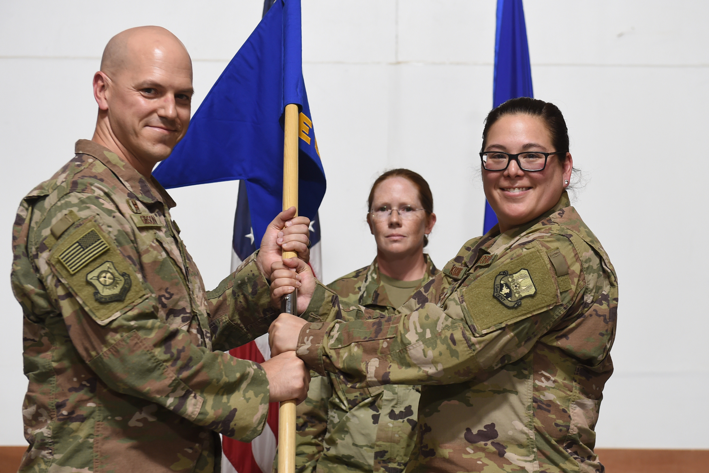 407th ECS welcomes new commander > U.S. Air Forces Central > News