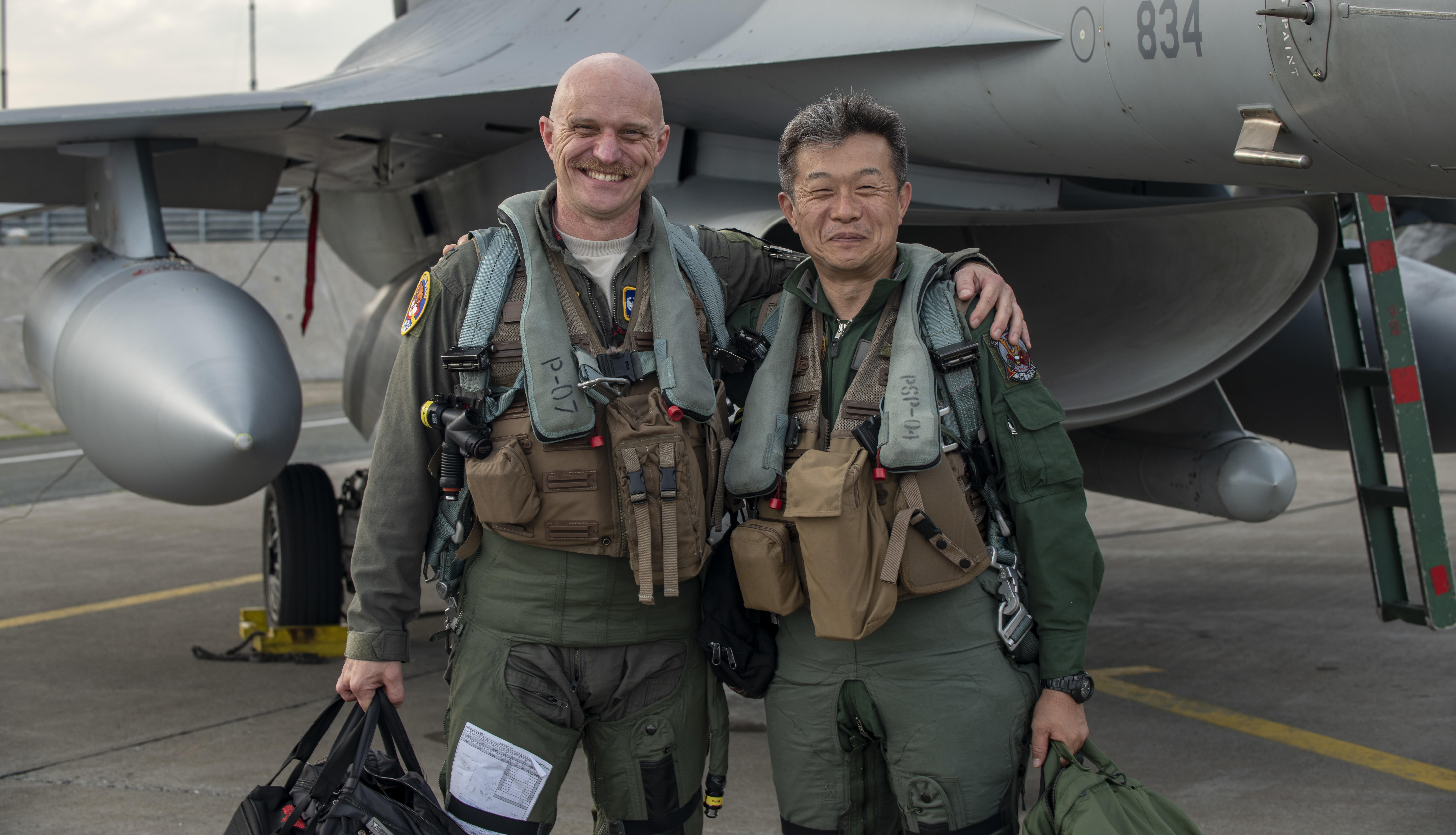 35th Fighter Wing, 3rd Air Wing commanders integrate in bilateral ...