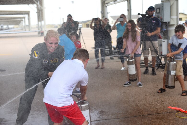 Themely takes final flight with 80th FTW > Sheppard Air Force Base ...