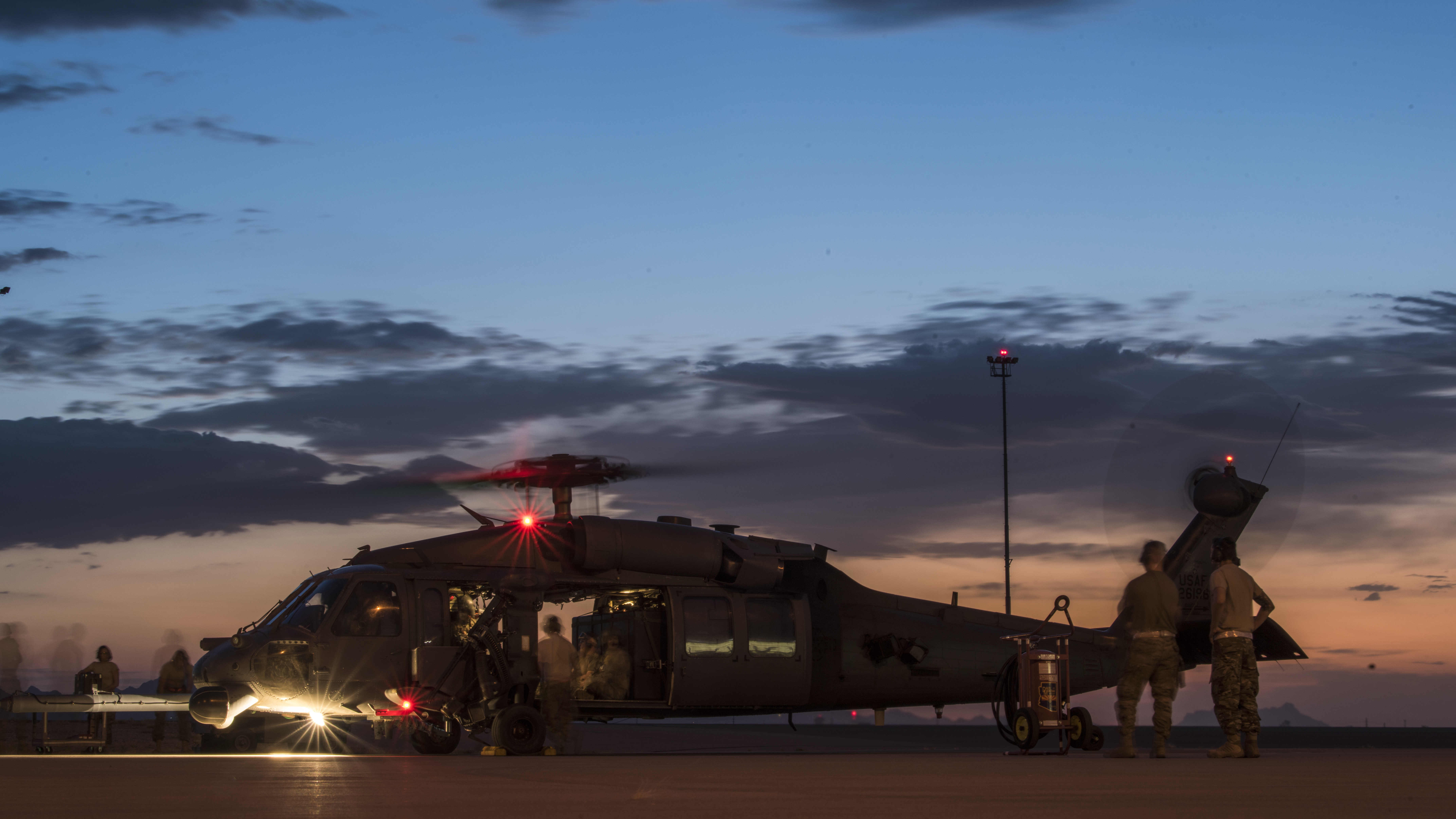 HH-60 Pave Hawks take flight > Davis-Monthan Air Force Base > Article View