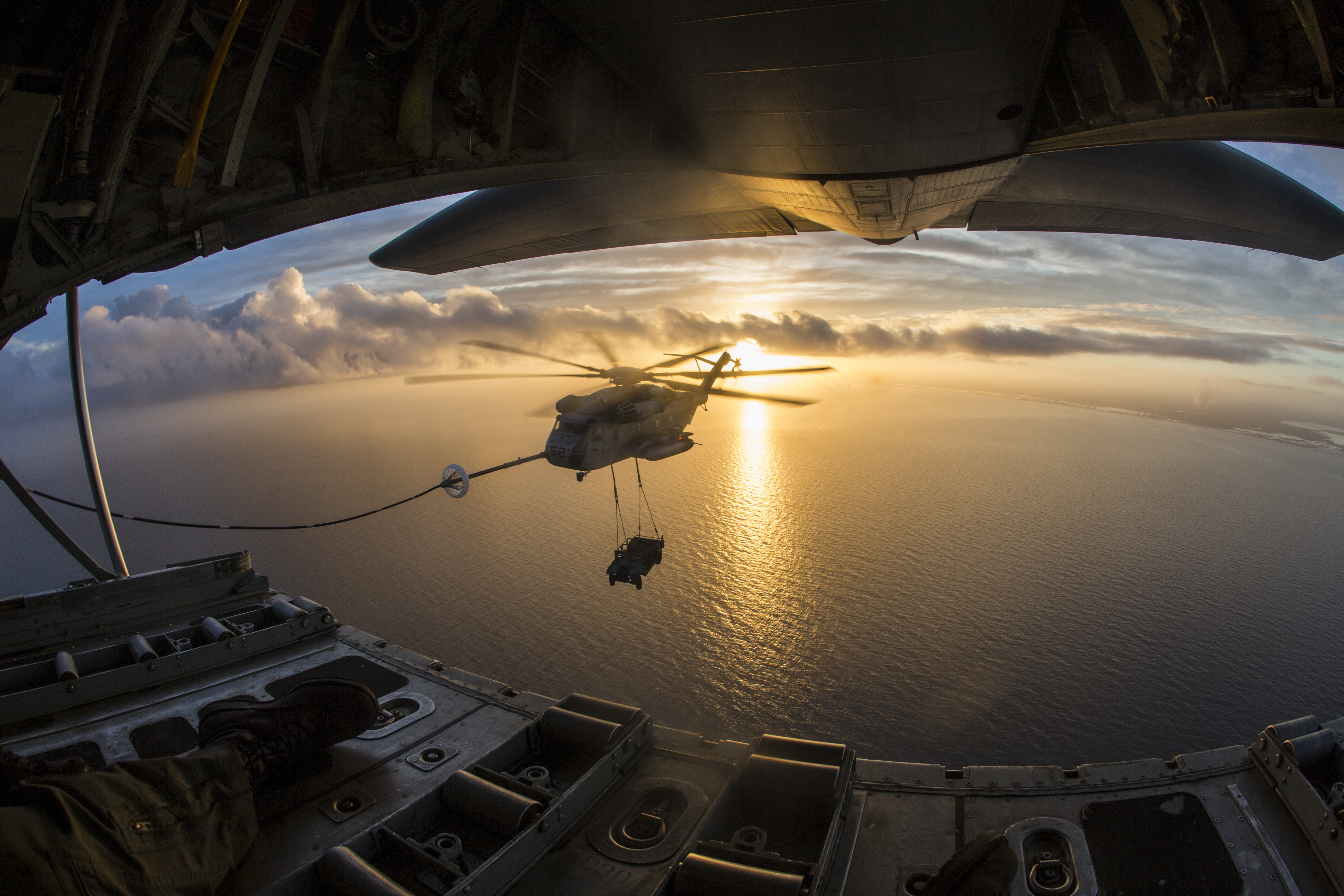 A CH-53 Super Stallion assigned to Marine Heavy Helicopter Squadron 464 ...