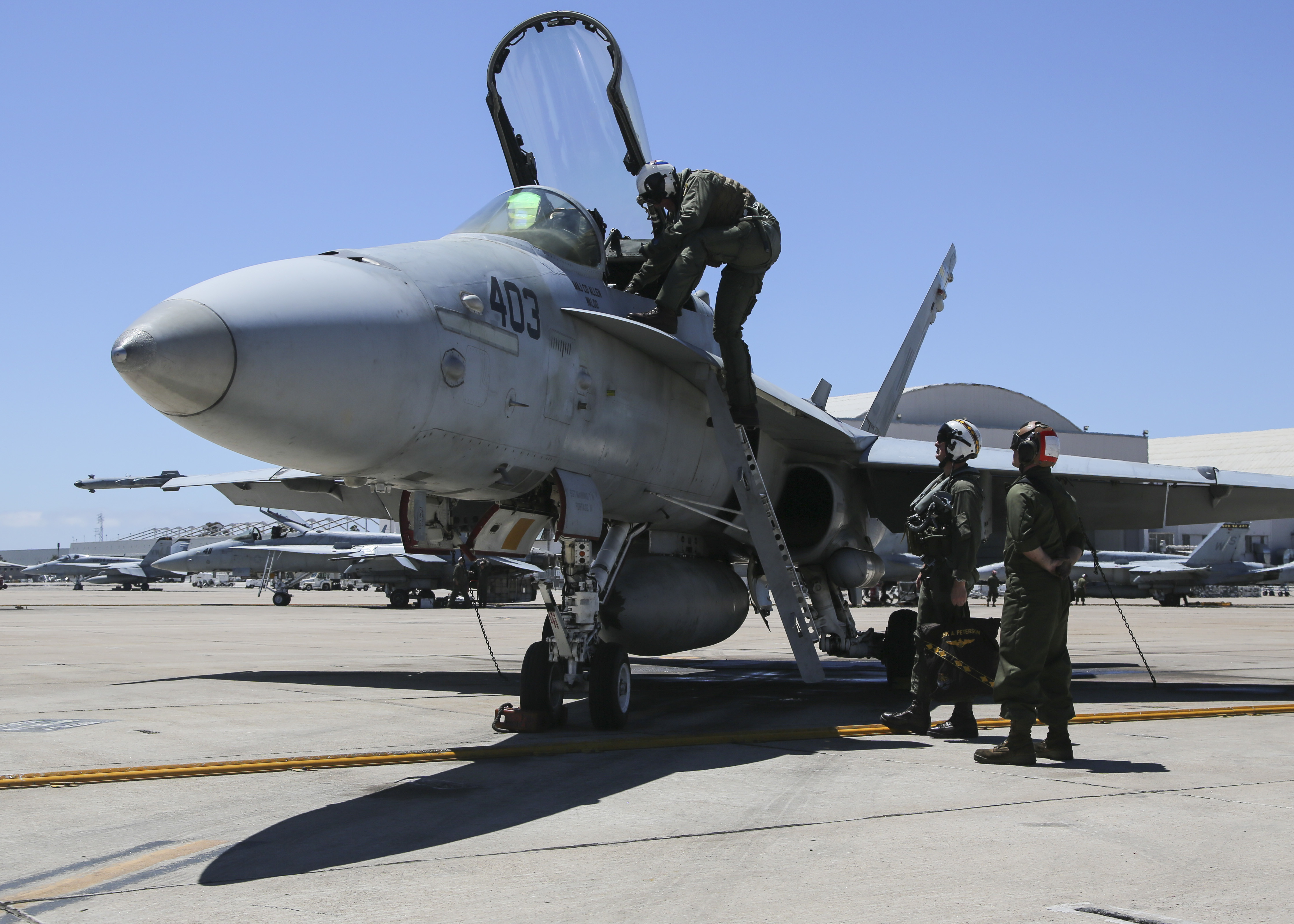 Final Flight for 3rd MAW Commanding General