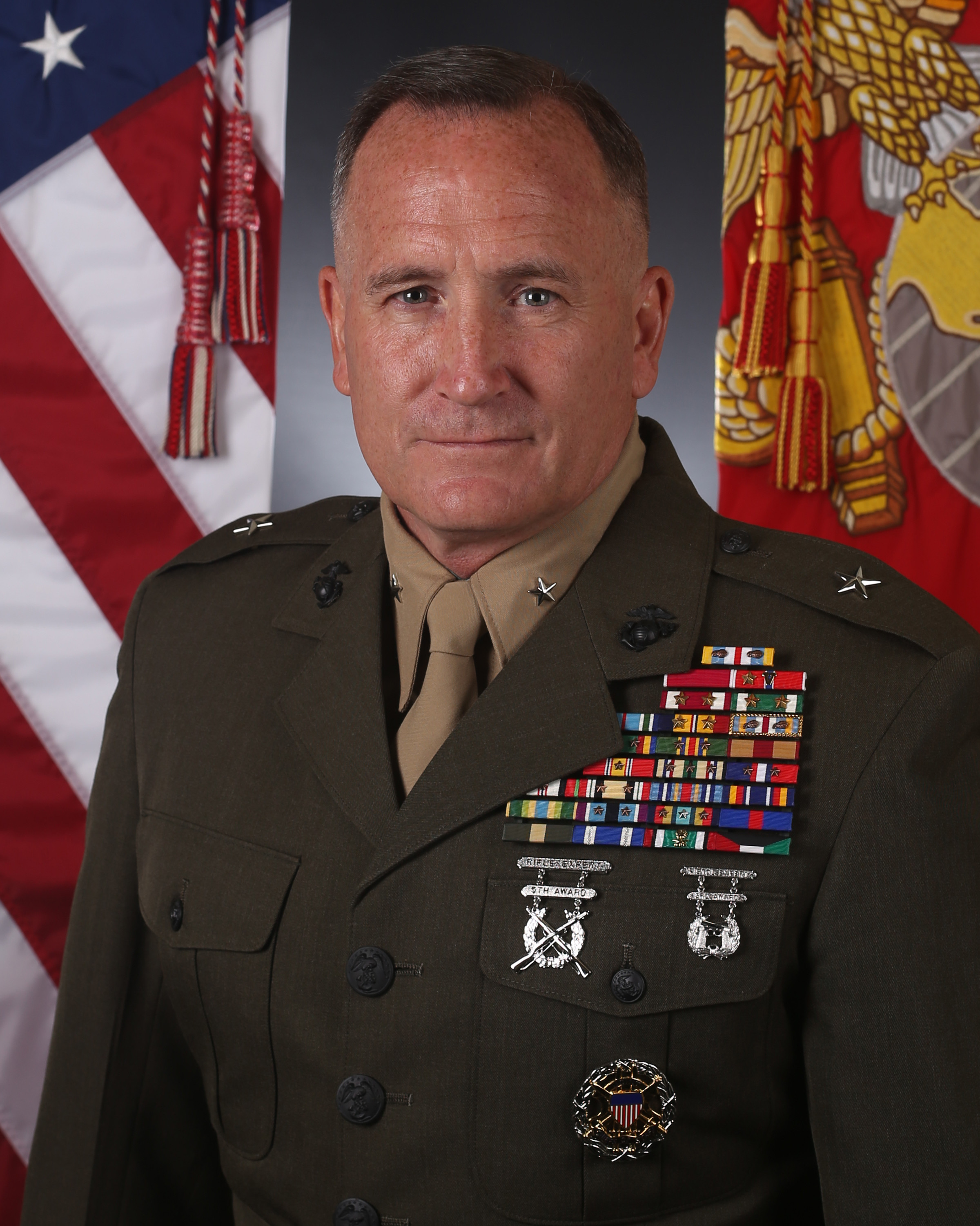 3rd Marine Division change of command > III Marine Expeditionary Force ...