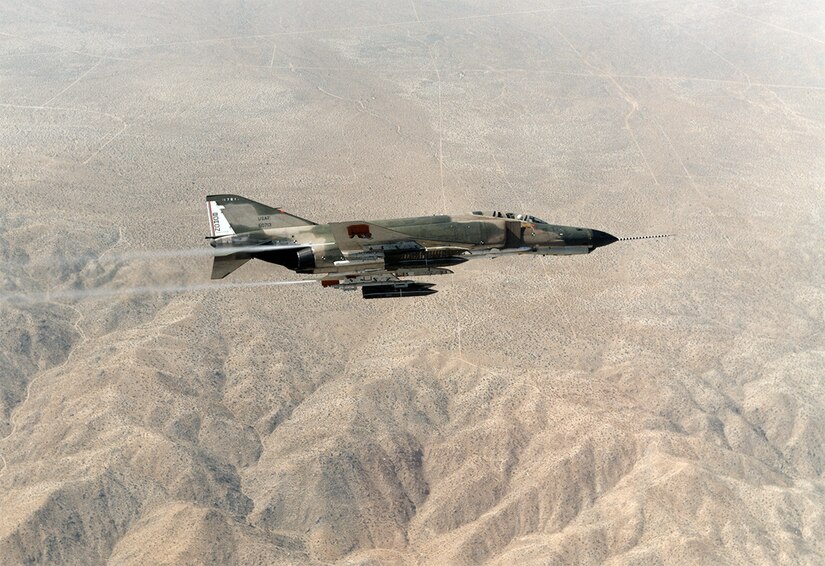 This week in Edwards history > Edwards Air Force Base > News