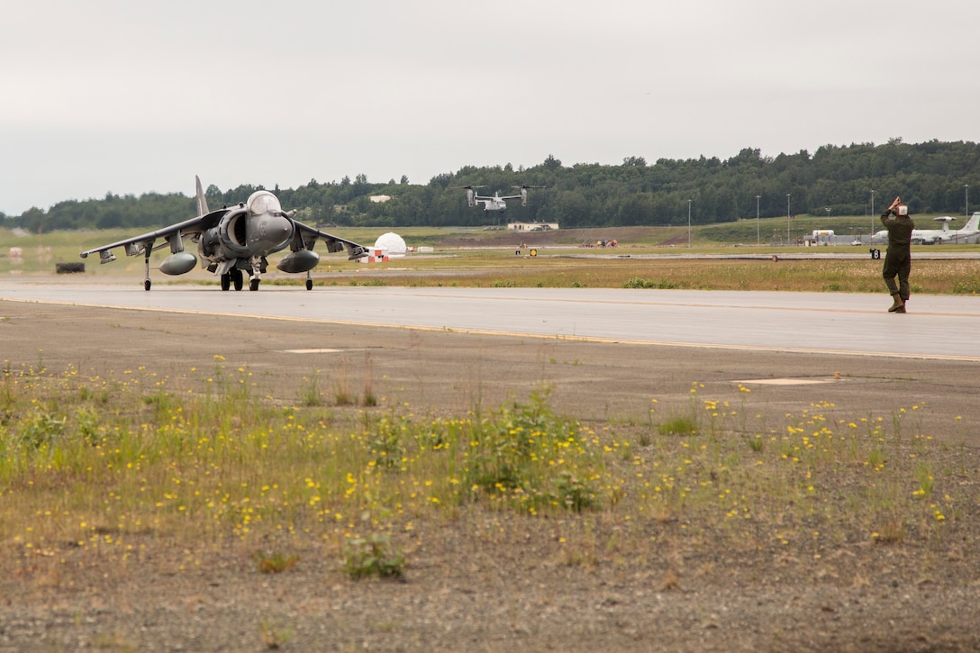 VMA-214 Prepares for the 2018 Arctic Thunder Airshow