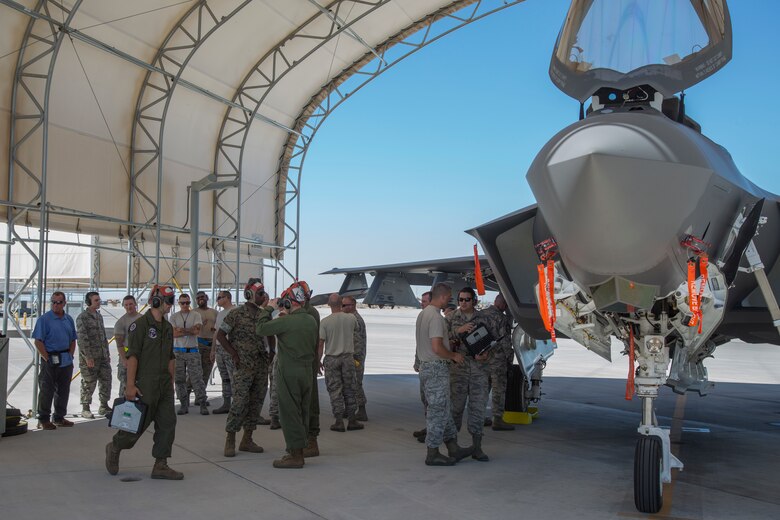 USMC/Air Force Warfighter Talks > Marine Corps Air Station Yuma > News