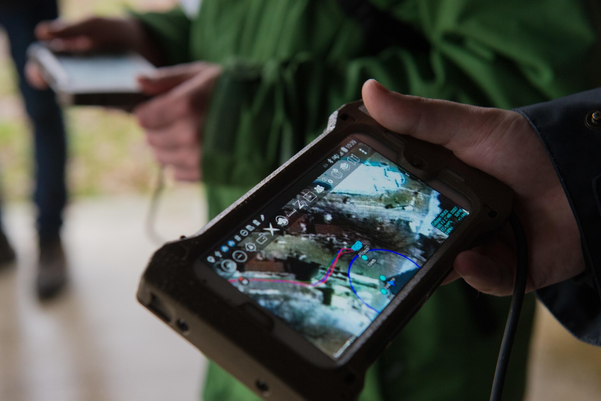 DoD IT Efforts Focus on Warfighter, Competitive Edge, CIO Says > Air ...