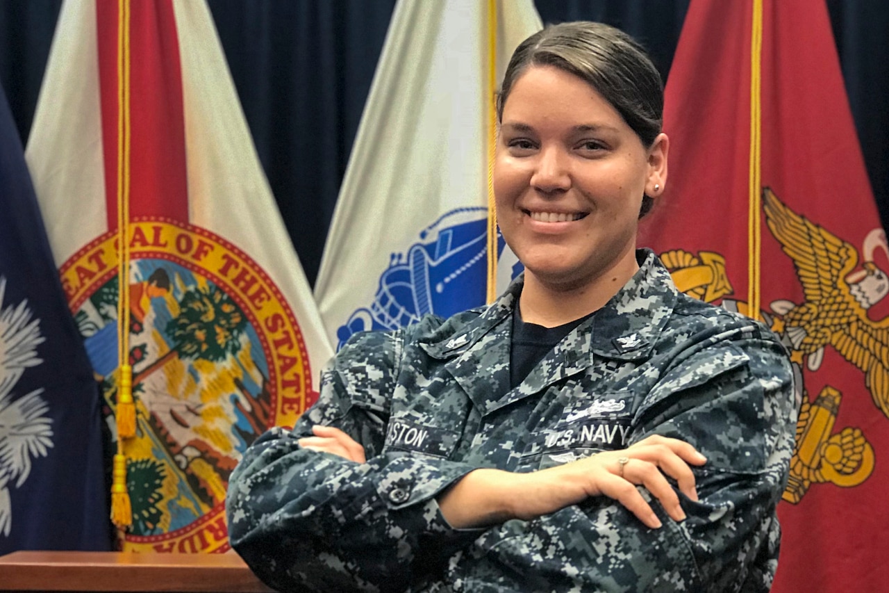 Face of Defense: Sailor Enjoys Challenges, Lifestyle of Recruiting Duty ...